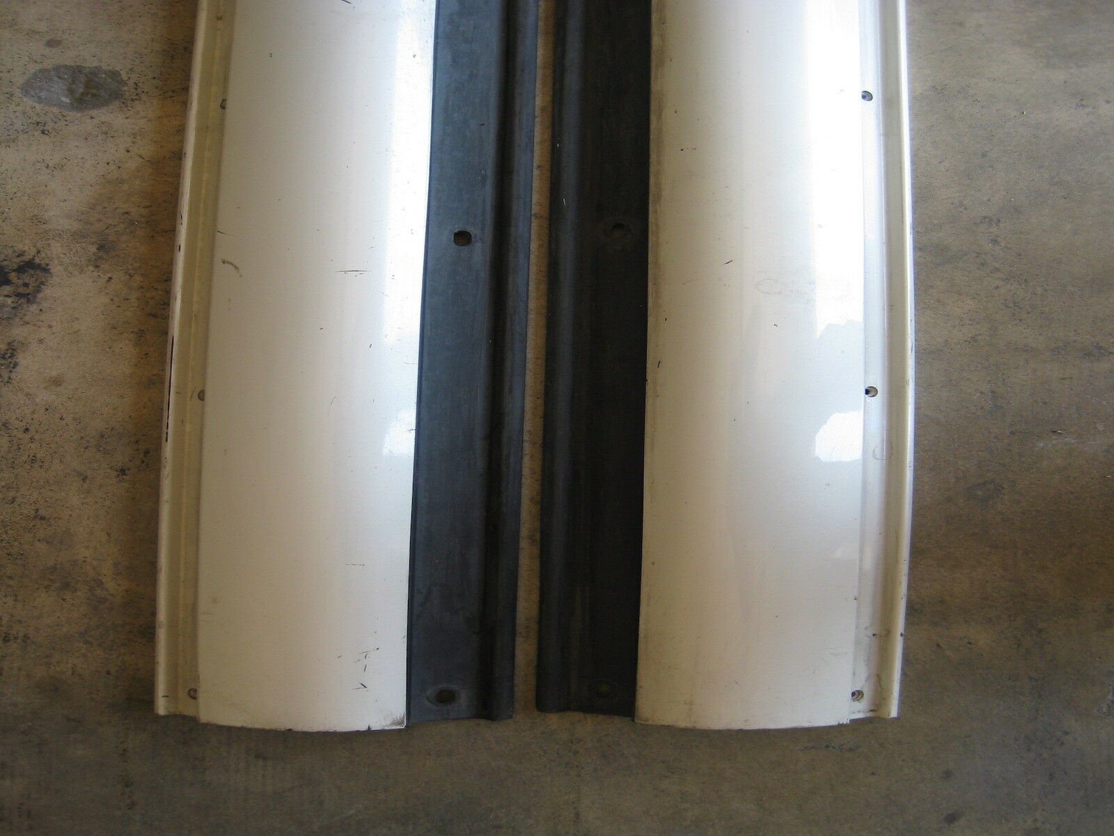 LEXUS LS430 ROCKER MOLDING 2001 2002 2003 2004 2005 2006