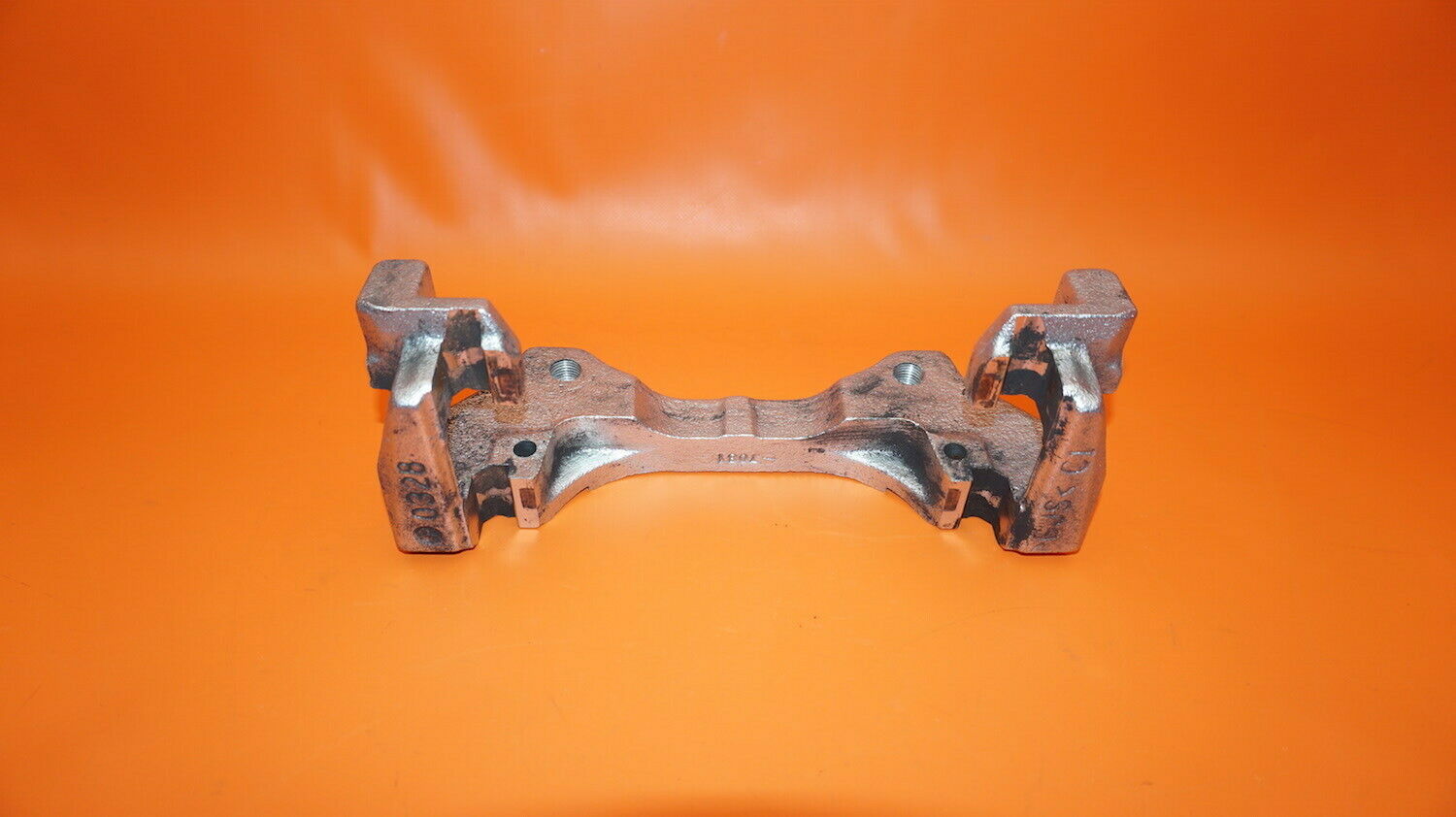 MASERATI LEVANTE BRAKE CALIPER ANCHOR BRACKET M161 2017 2018 2019 ...