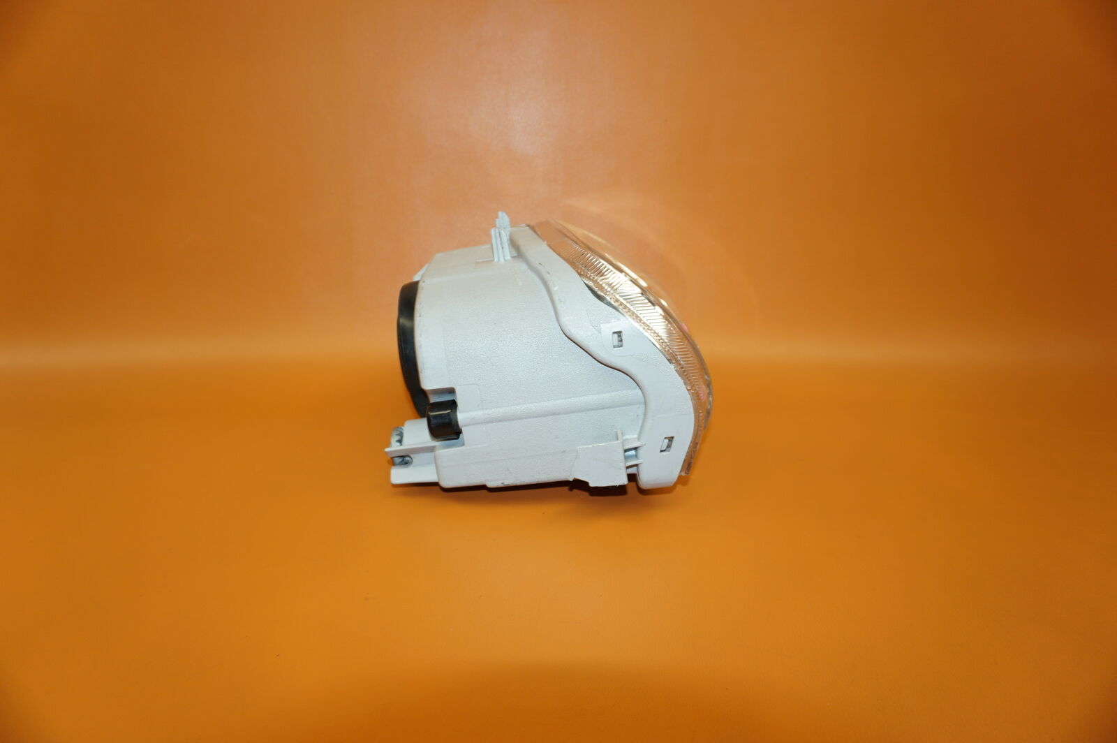 LEXUS IS250 FOG LIGHT RIGHT PASSENGER 2006 2007 2008