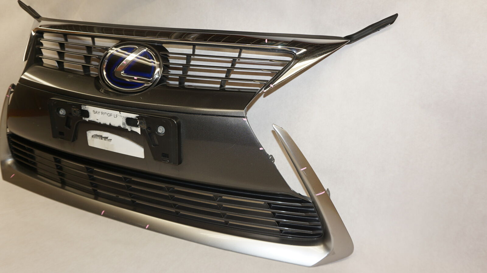 LEXUS CT200H GRILLE 2014 2015 2016 2017 53111-76020 OEM