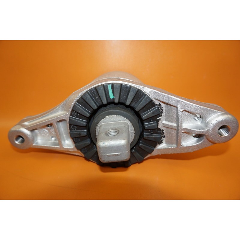 MASERATI GHIBLI ENGINE MOUNT BUSHING LEFT 2014 2015 2016 2017 670003629 OEM