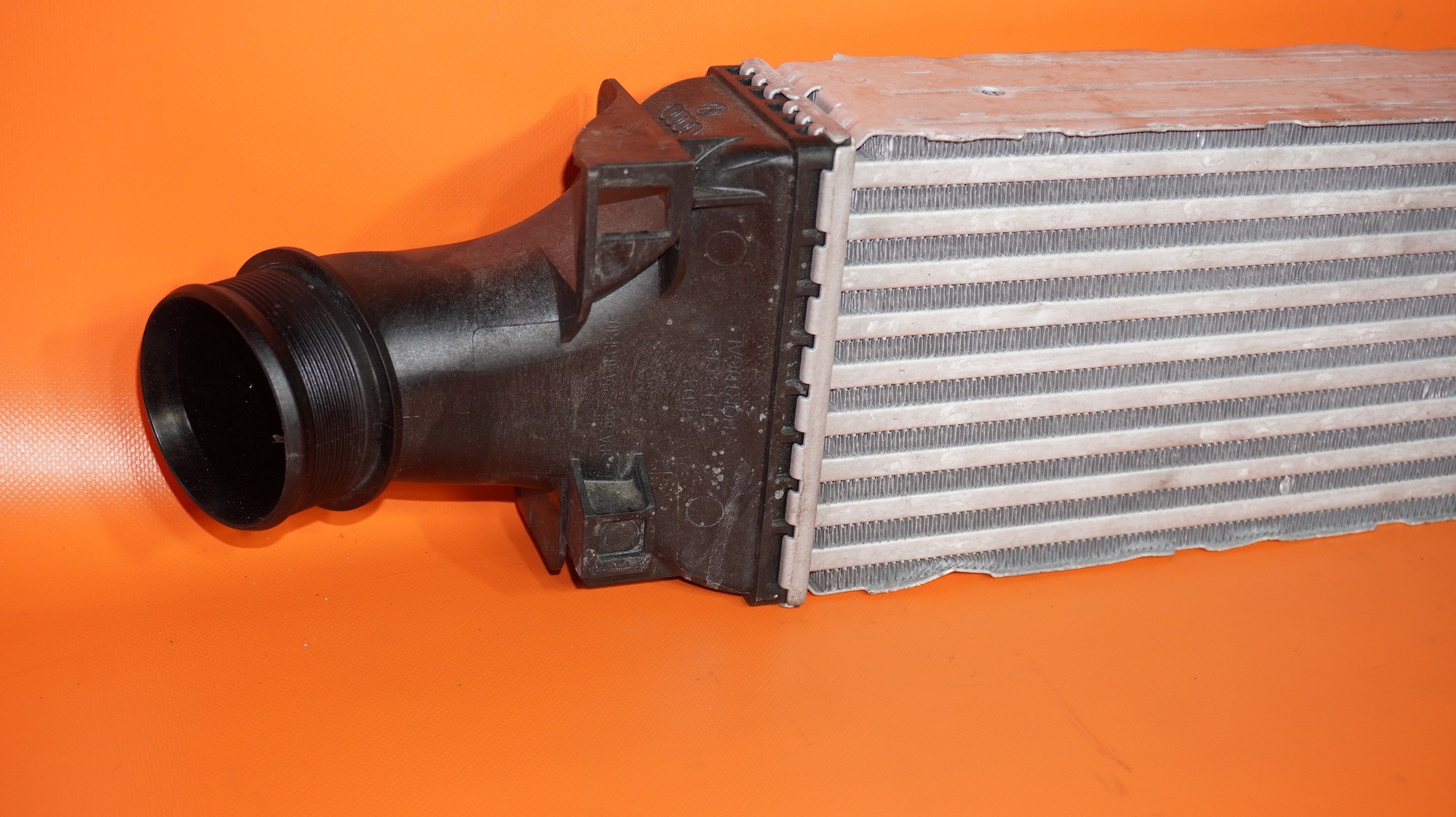 AUDI A4 INTERCOOLER 2017 2018 2019 8W0145805 2.OL OEM