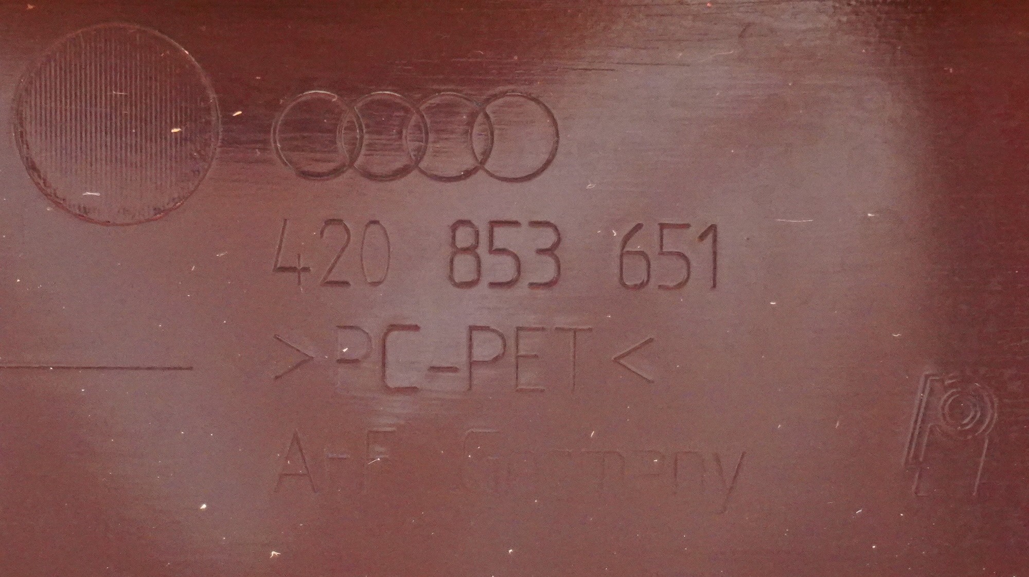 AUDI R8 GRILLE 2008 2009 2010 2011 2012 V8 420853651 OEM