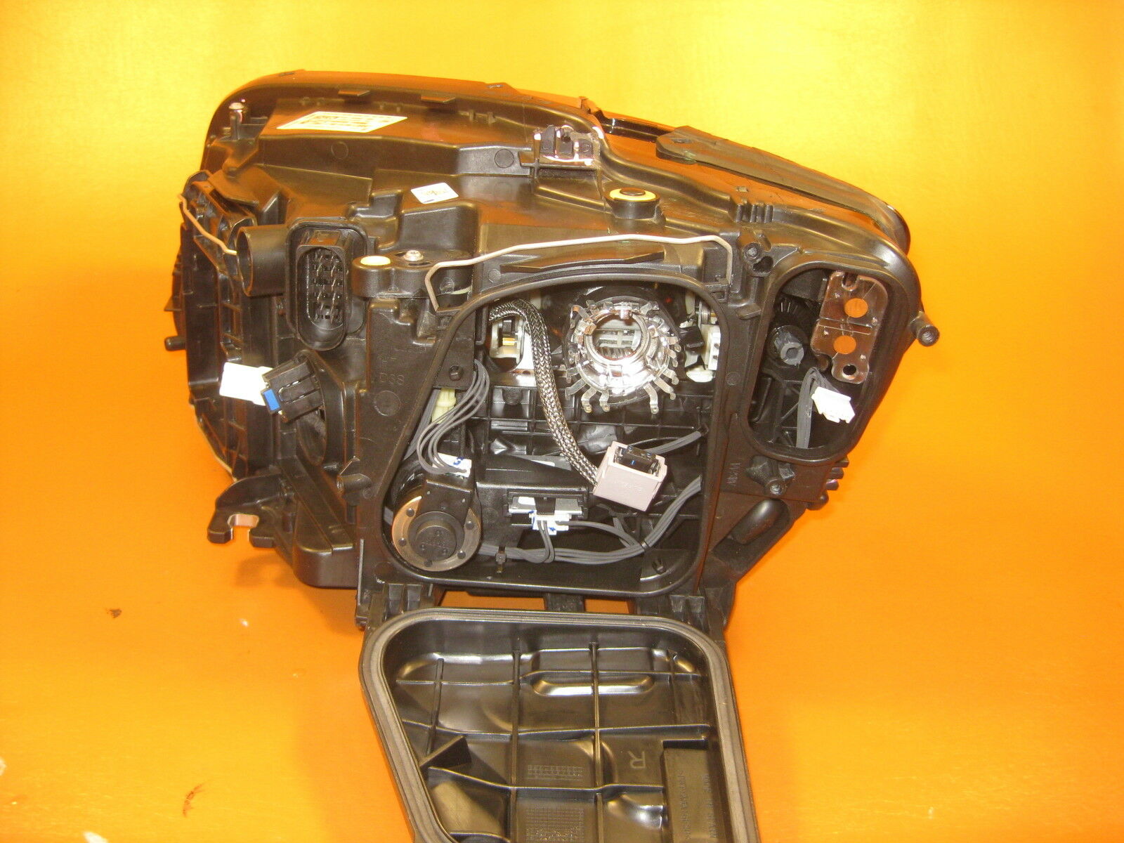 AUDI Q5 HEADLIGHT RIGHT PASSENGER 2013 2014 2015