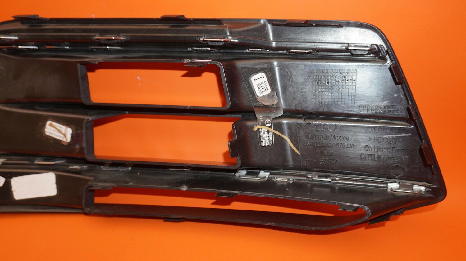 AUDI Q5 GRILLE 2017 2018 LEFT LOWER 80A807679D/E OEM