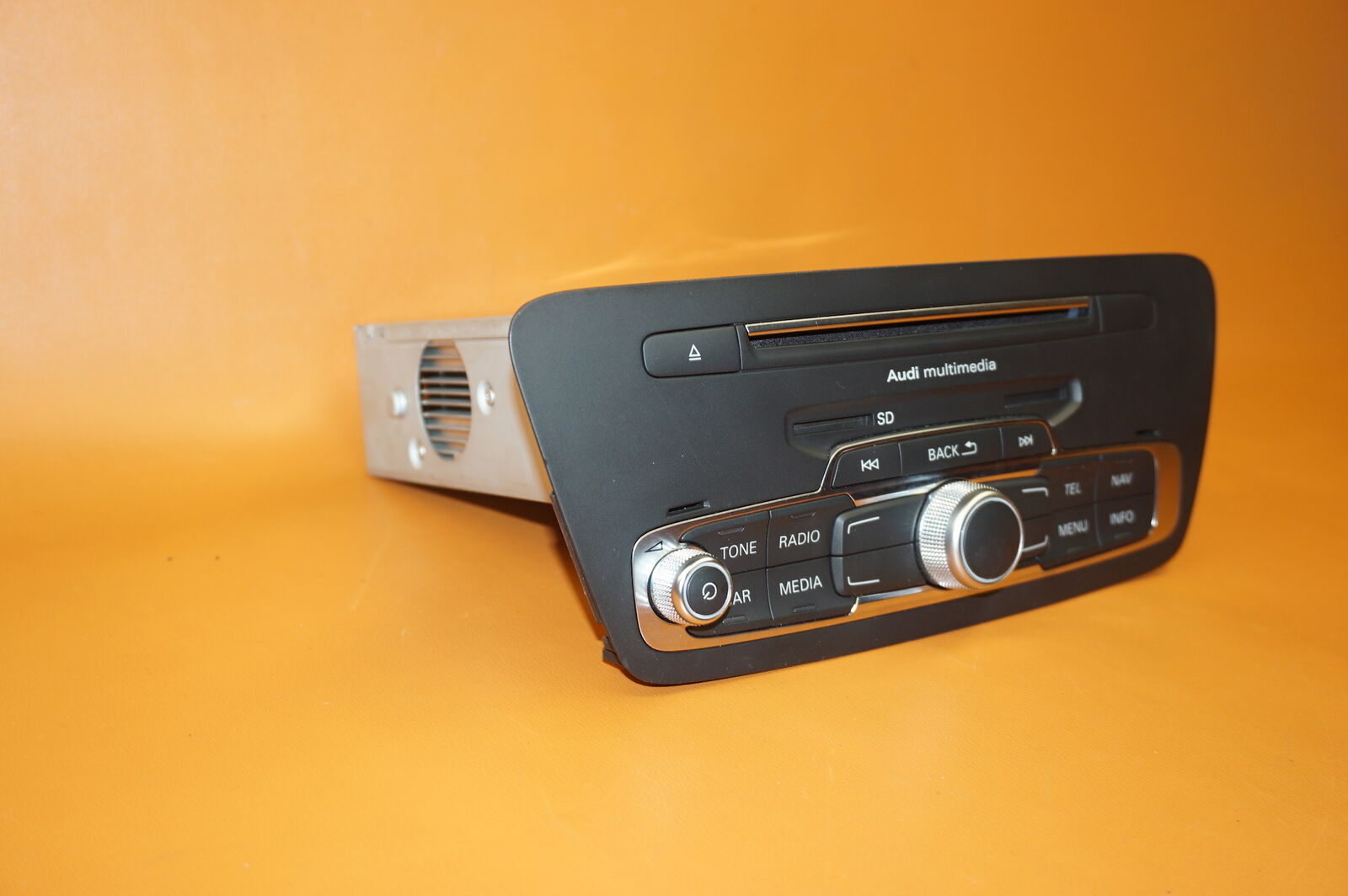 AUDI Q3 MULTIMEDIA AUDIO CONTROL UNIT 2016 2017 8U1 035 187 D OEM