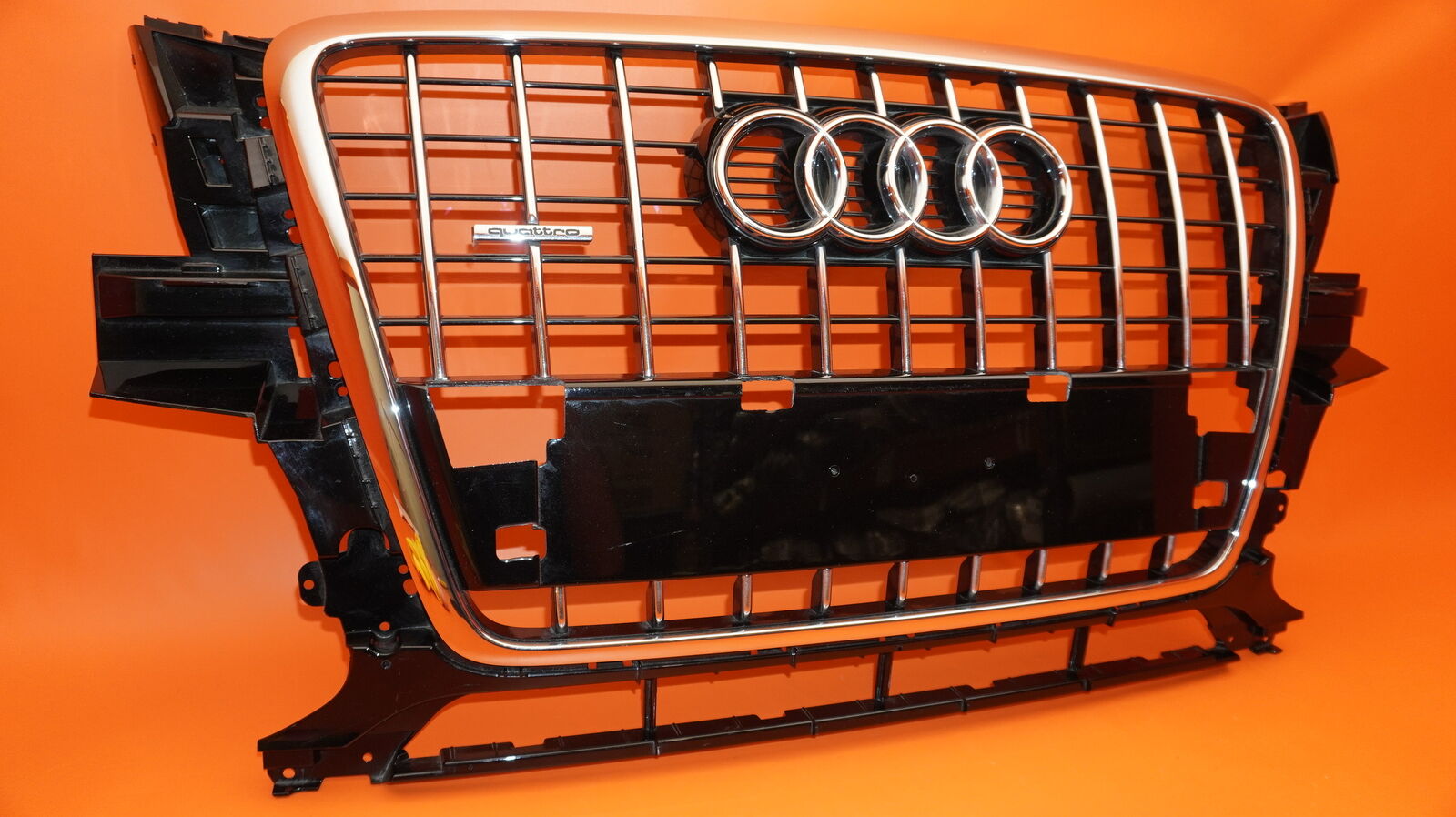 AUDI Q5 GRILLE 2009 2010 2011 2012 S-LINE GLOSSY BLACK 8R0853651B OEM