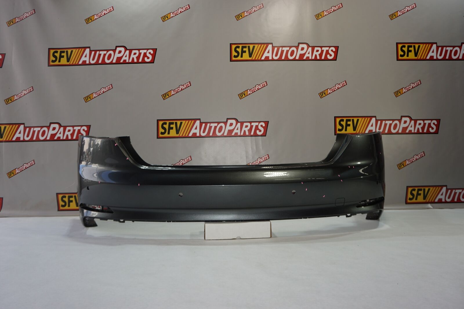 AUDI A5 REAR BUMPER S-LINE 2017 208 2019 GRAY 8W6 807 511C OEM