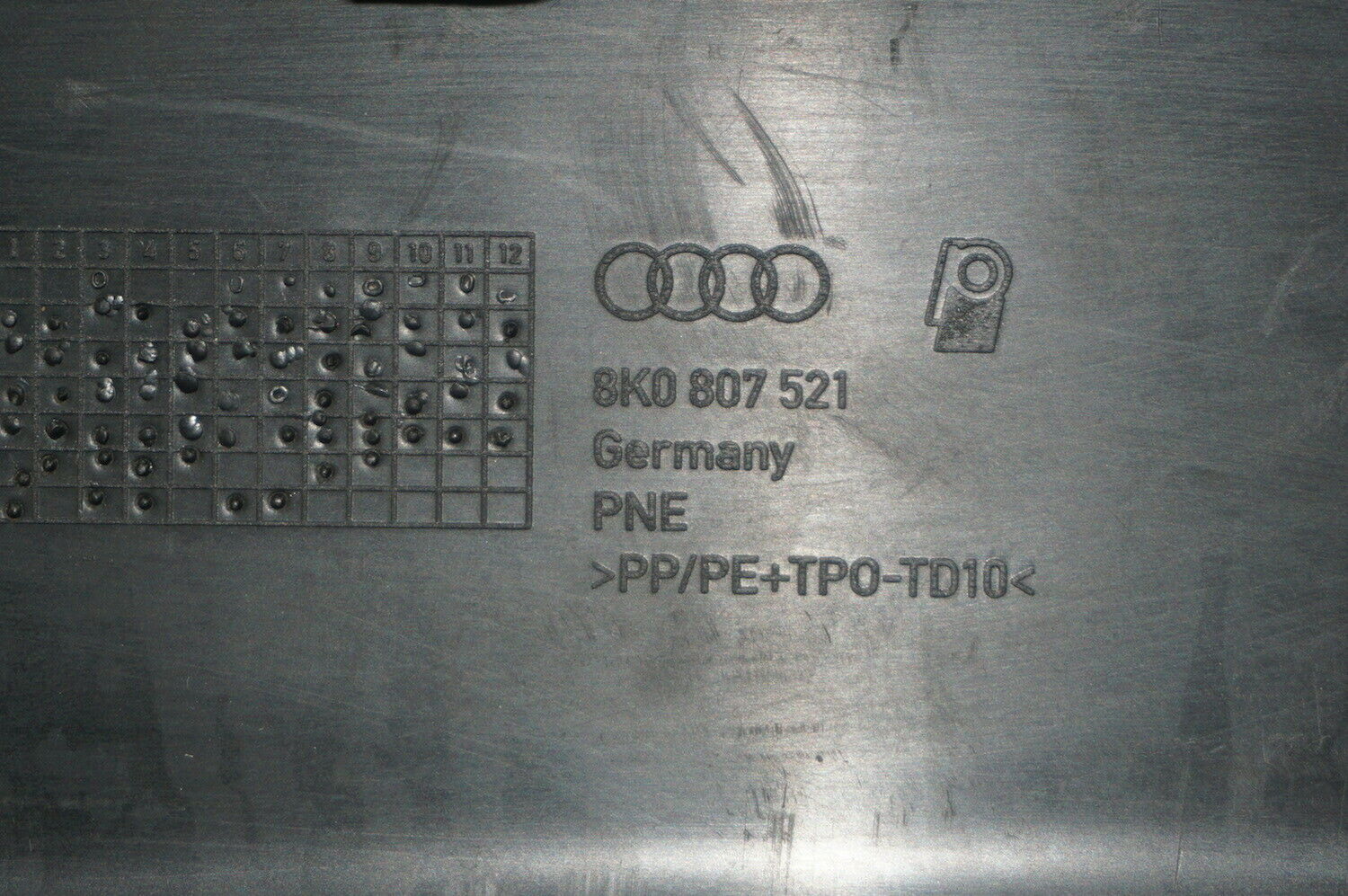 AUDI A4 DIFFUSER 2009 2010 2011 2012 8K0 807 521 REAR BUMPER