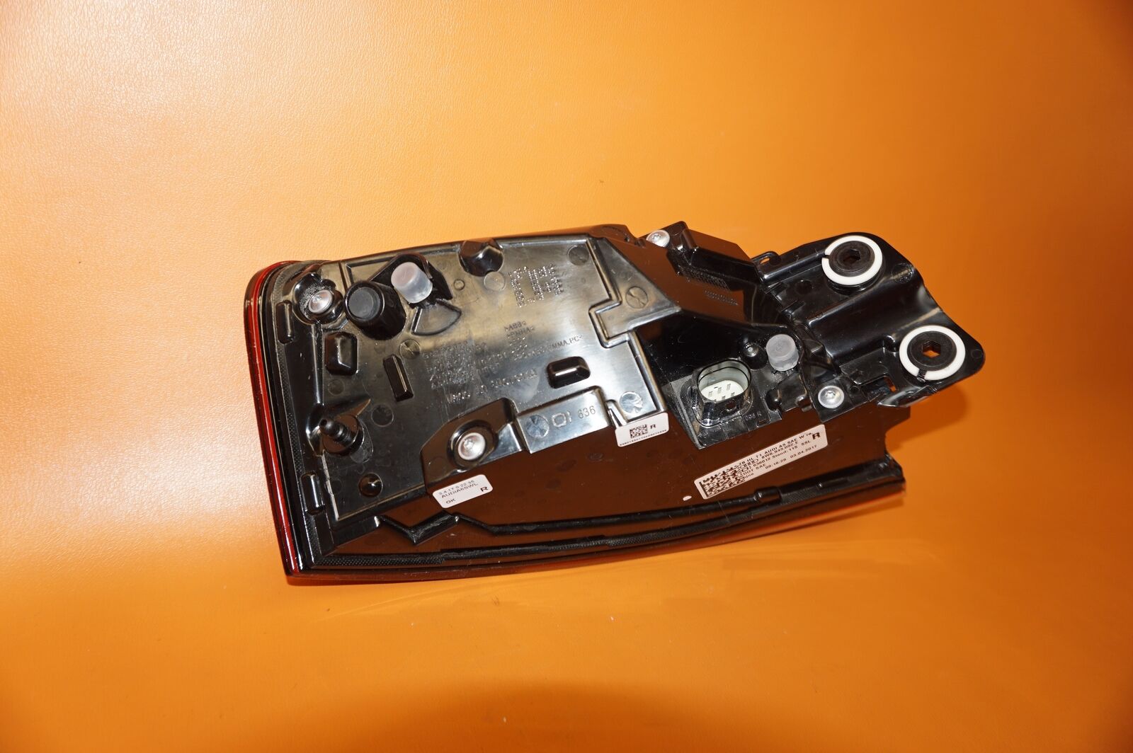 AUDI A5 TAIL LIGHT RIGHT PASSENGER 2018 2019 S5 LED 8W6 945 092 E