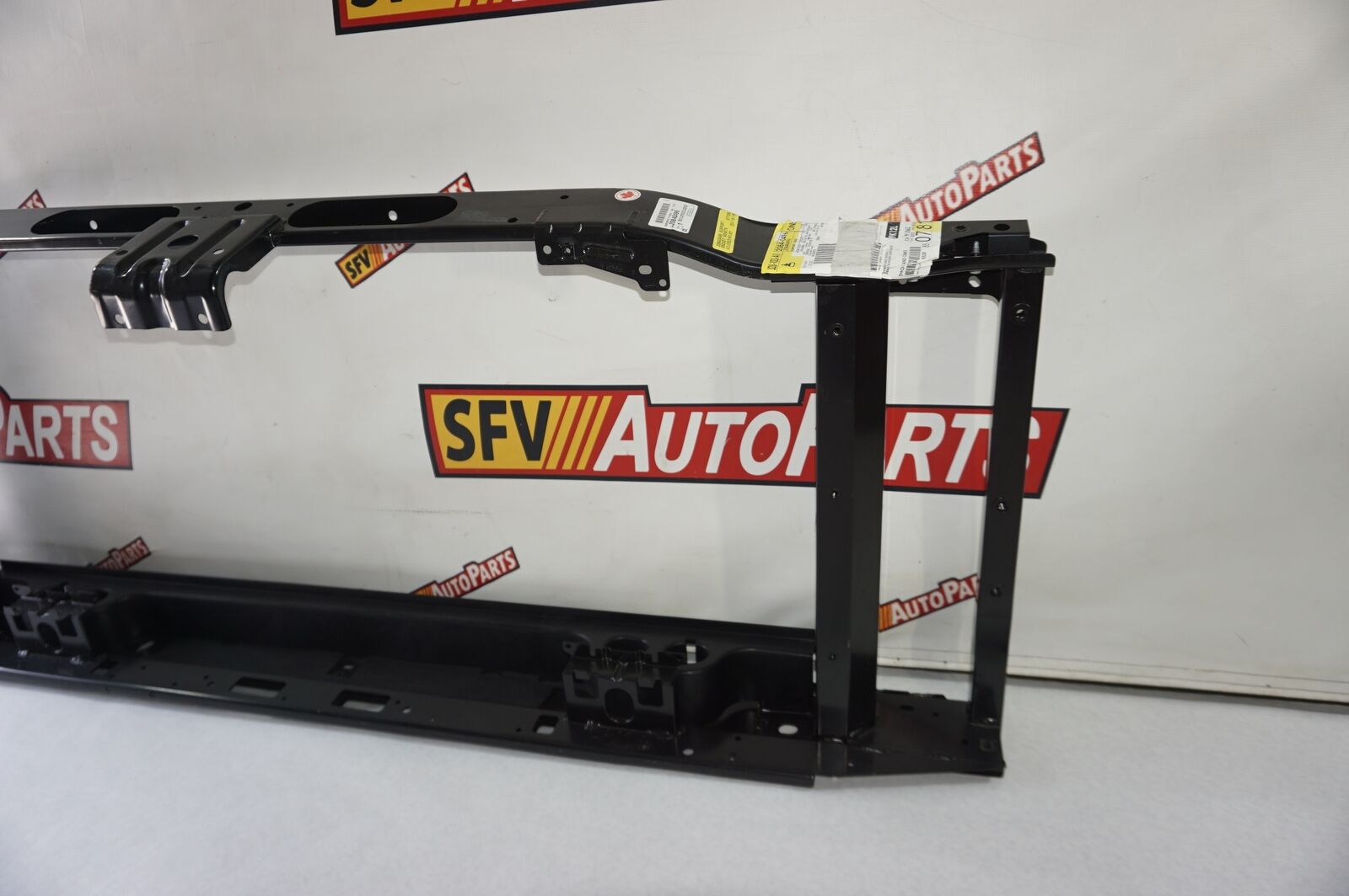 CHEVY SILVERADO GMC SIERRA RADIATOR SUPPORT 2007 2008