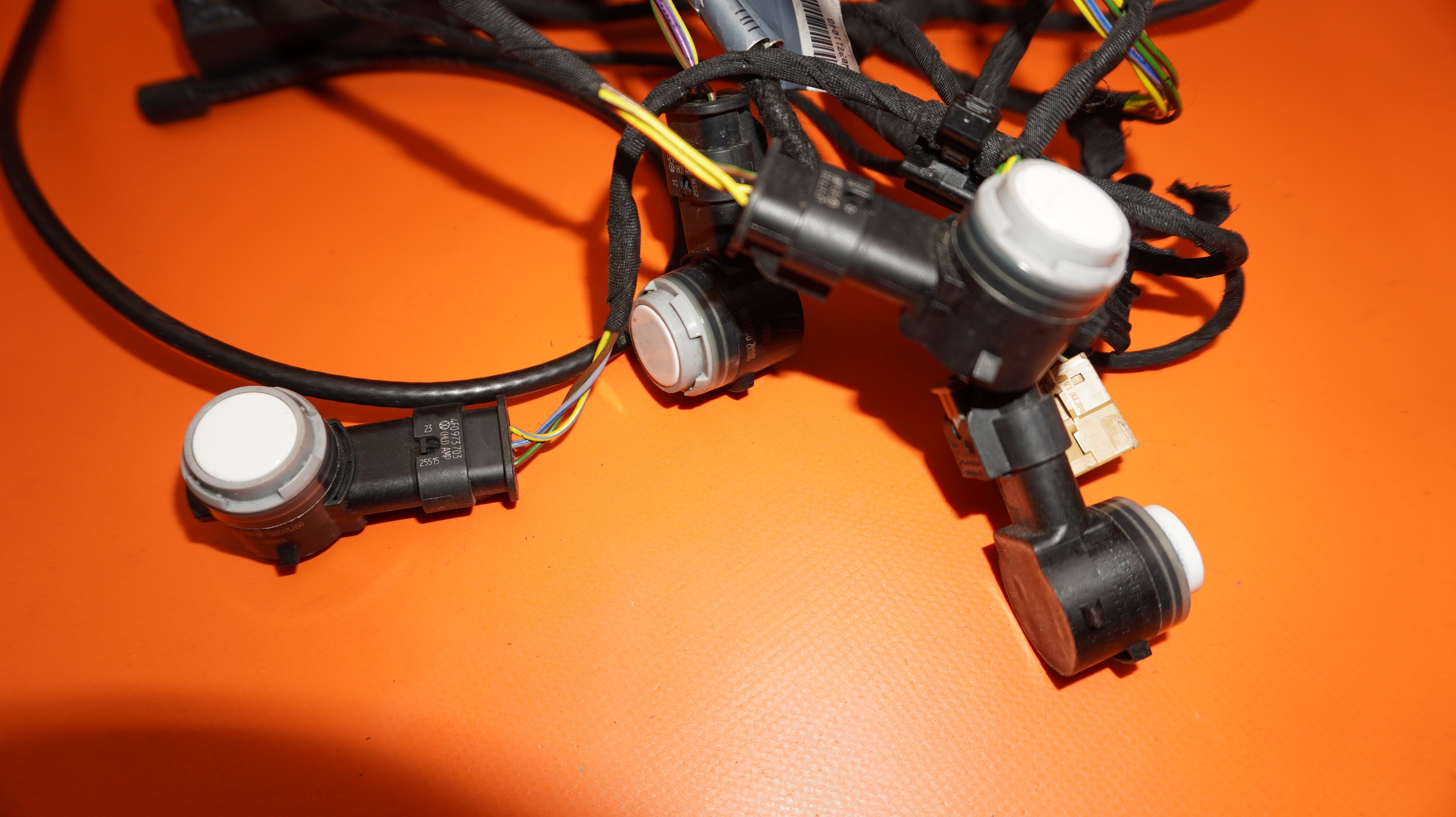 AUDI A4 WIRE HARNESS REAR BUMPER SENSOR PDC 2017 2018 2019