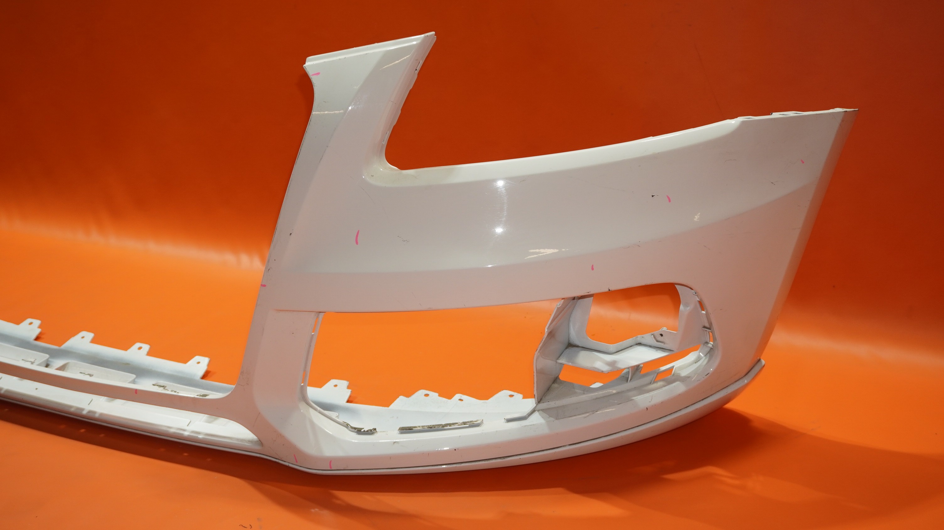 AUDI Q5 FRONT BUMPER 2013 2014 2015 2016 WHITE 8R0807437AH OEM