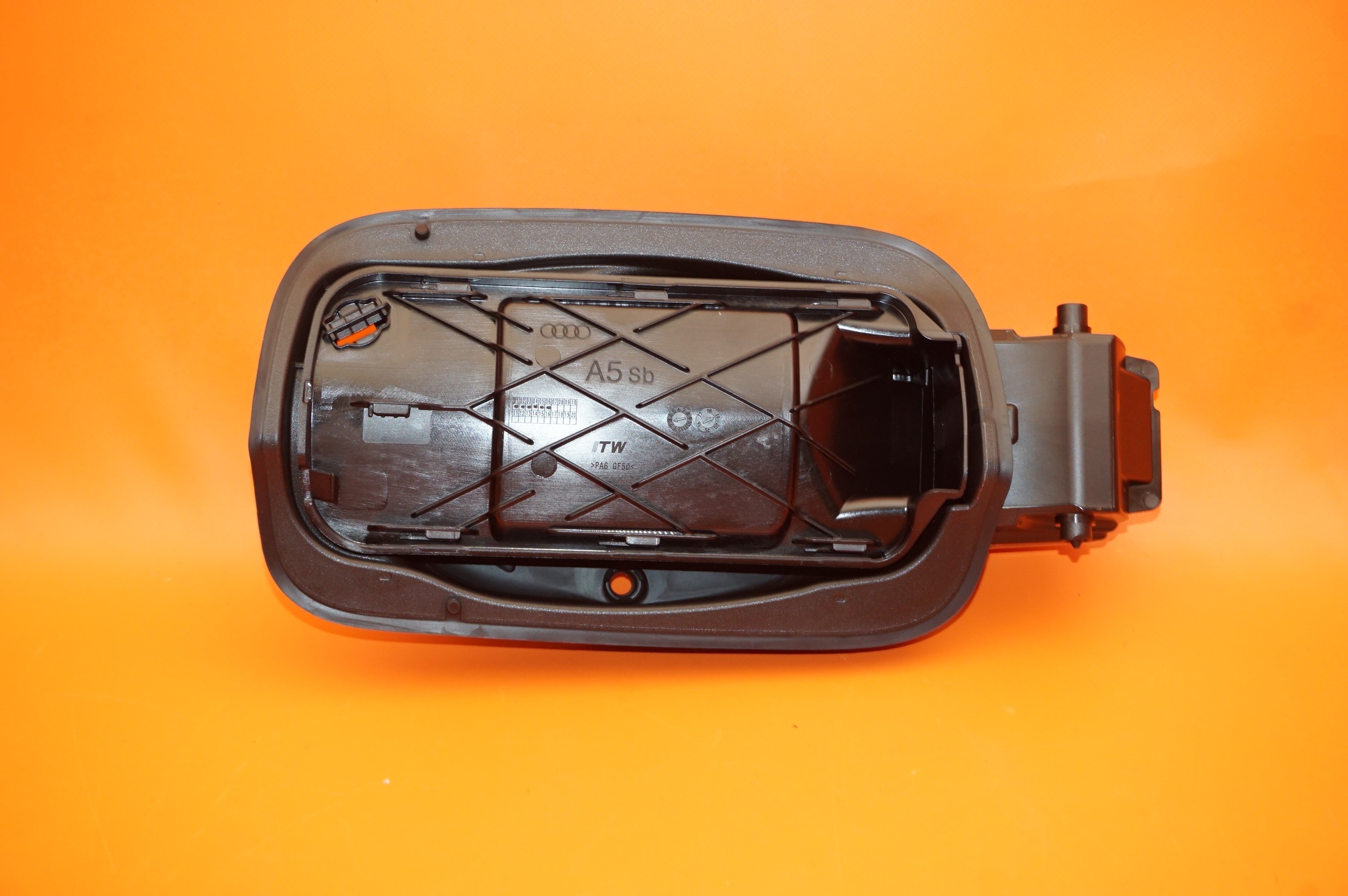 AUDI A5 CABRIO FUEL POCKET DOOR 2018 2019 8W7 809 906 S5 OEM