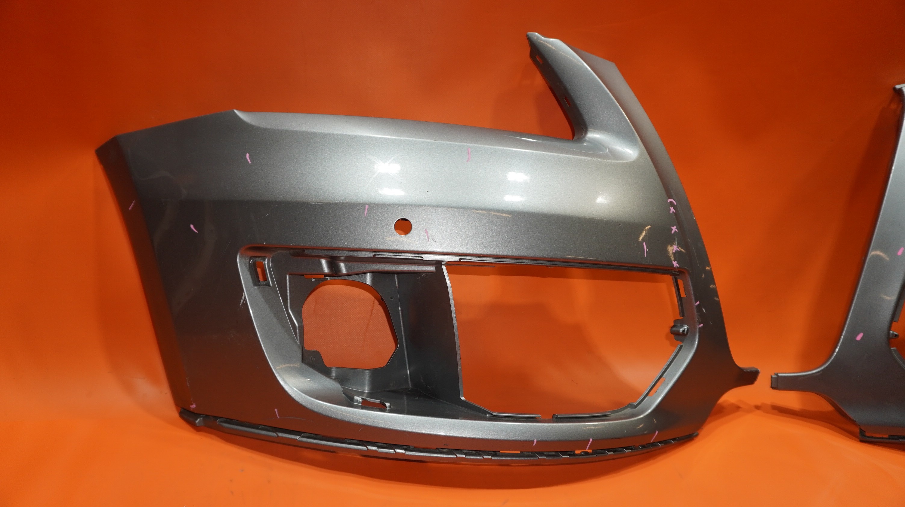 AUDI Q5 FRONT BUMPER COVER 2009 2010 2011 2012 LEFT RIGHT 8R0807438
