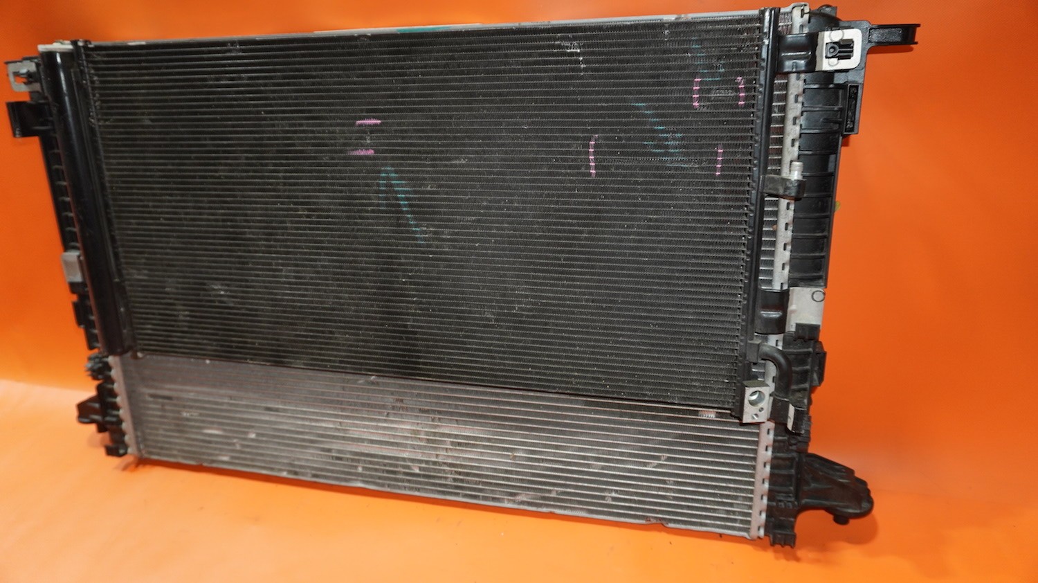 AUDI A4 RADIATOR AC CONDENSER 2018 2019 8W0121251AK 2.0 DIESEL OEM