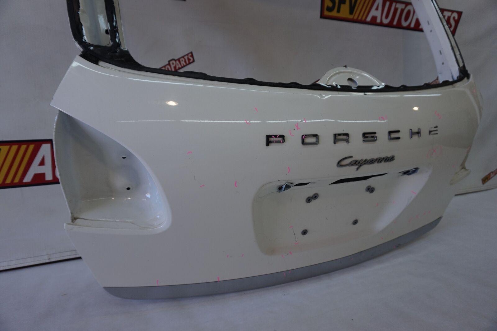 PORSCHE CAYENNE GATE 2011 2012 2013 2014 7P5 827 075