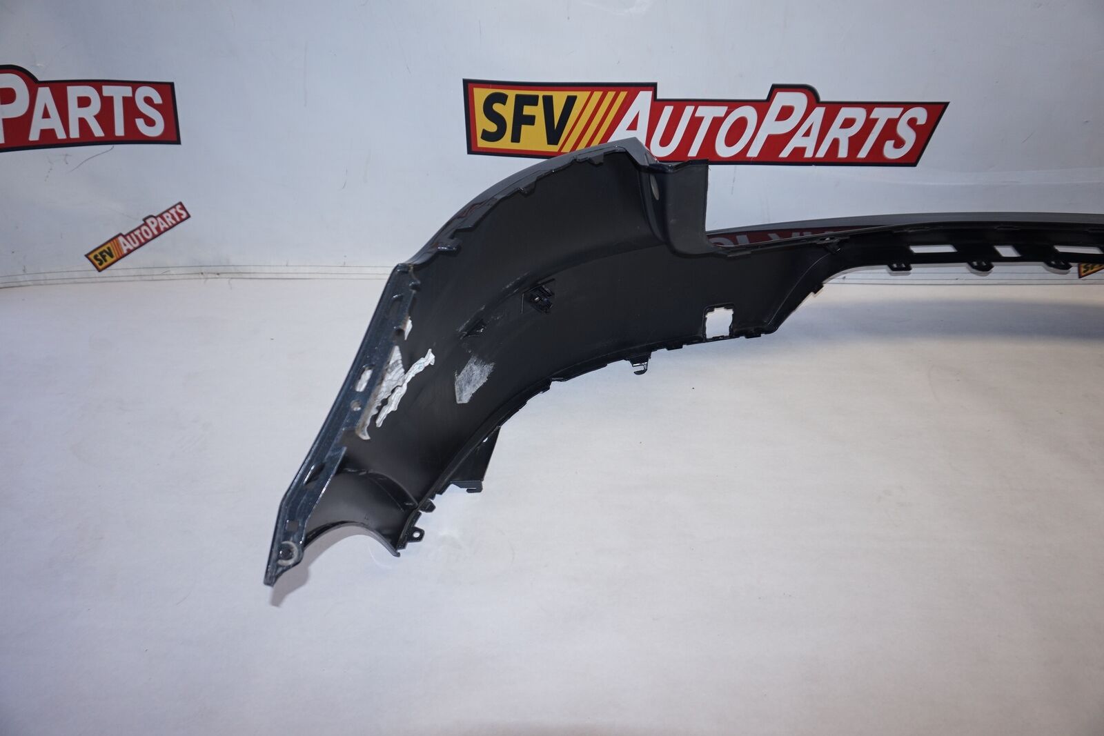 PORSCHE MACAN REAR BUMPER 2015 2016 2017 2018 95B 807 421 GRAY OEM