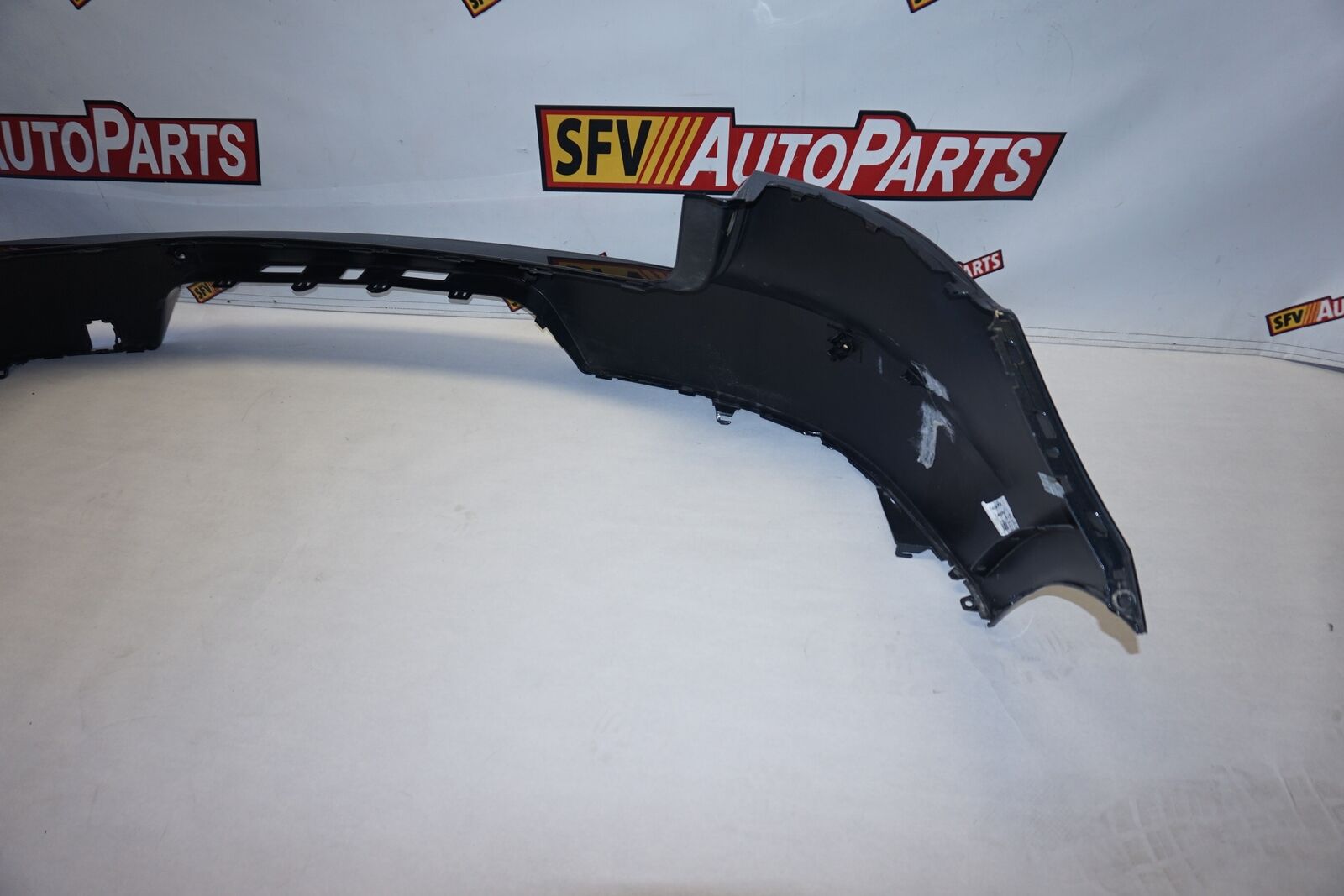 PORSCHE MACAN REAR BUMPER 2015 2016 2017 2018 95B 807 421 GRAY OEM