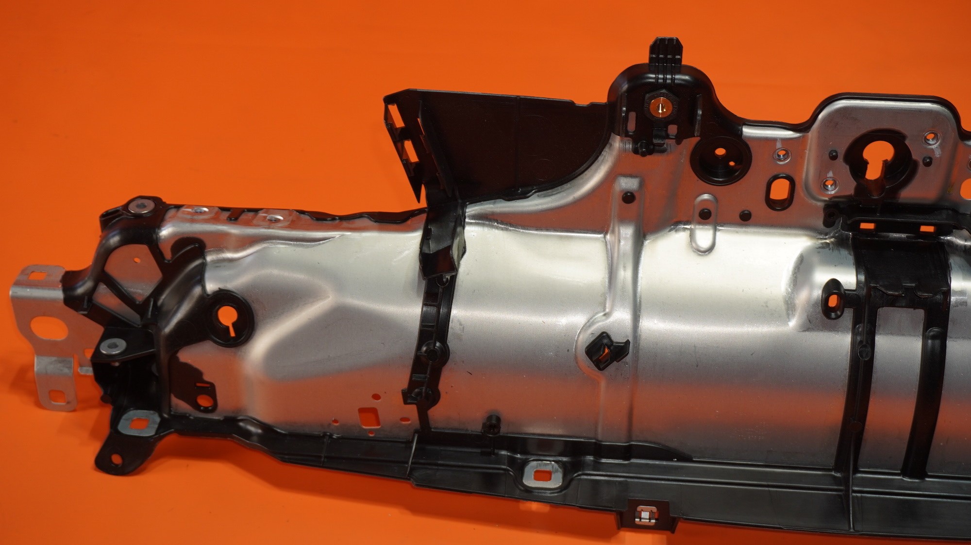 PORSCHE MACAN UPPER TIE BAR SUPPORT 2015 2016 2017