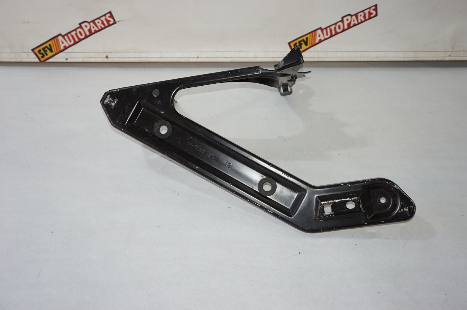 PORSCHE 911 CAYMAN BOXSTER RADIATOR BRACKET SUPPORT