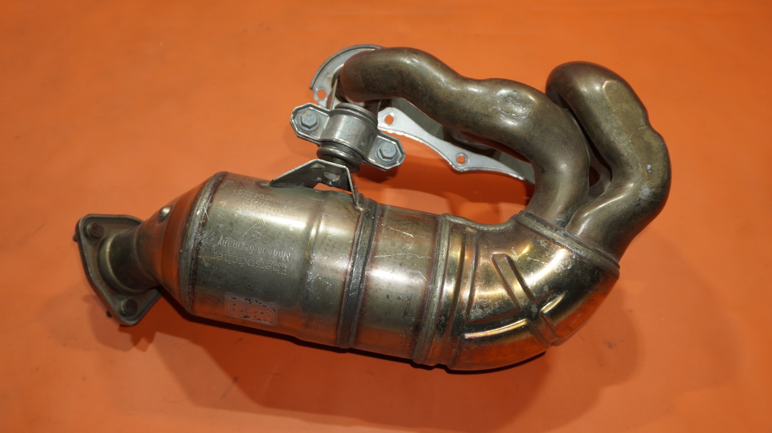 PORSCHE CAYMAN 987 BOXSTER MUFFLER LEFT CAT MANIFOLD 98711310133 OEM