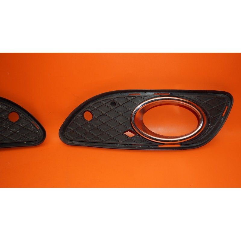 MERCEDES BENZ SL550 GRILLE LOWER LEFT RIGHT 2007 2008 AMG A2308850823