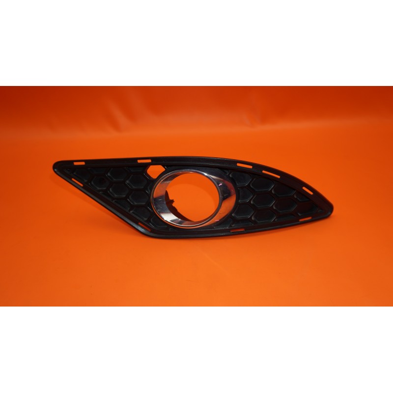 MERCEDES BENZ S550 GRILLE LEFT LOWER AMG 2007 2008 A2218850153 OEM