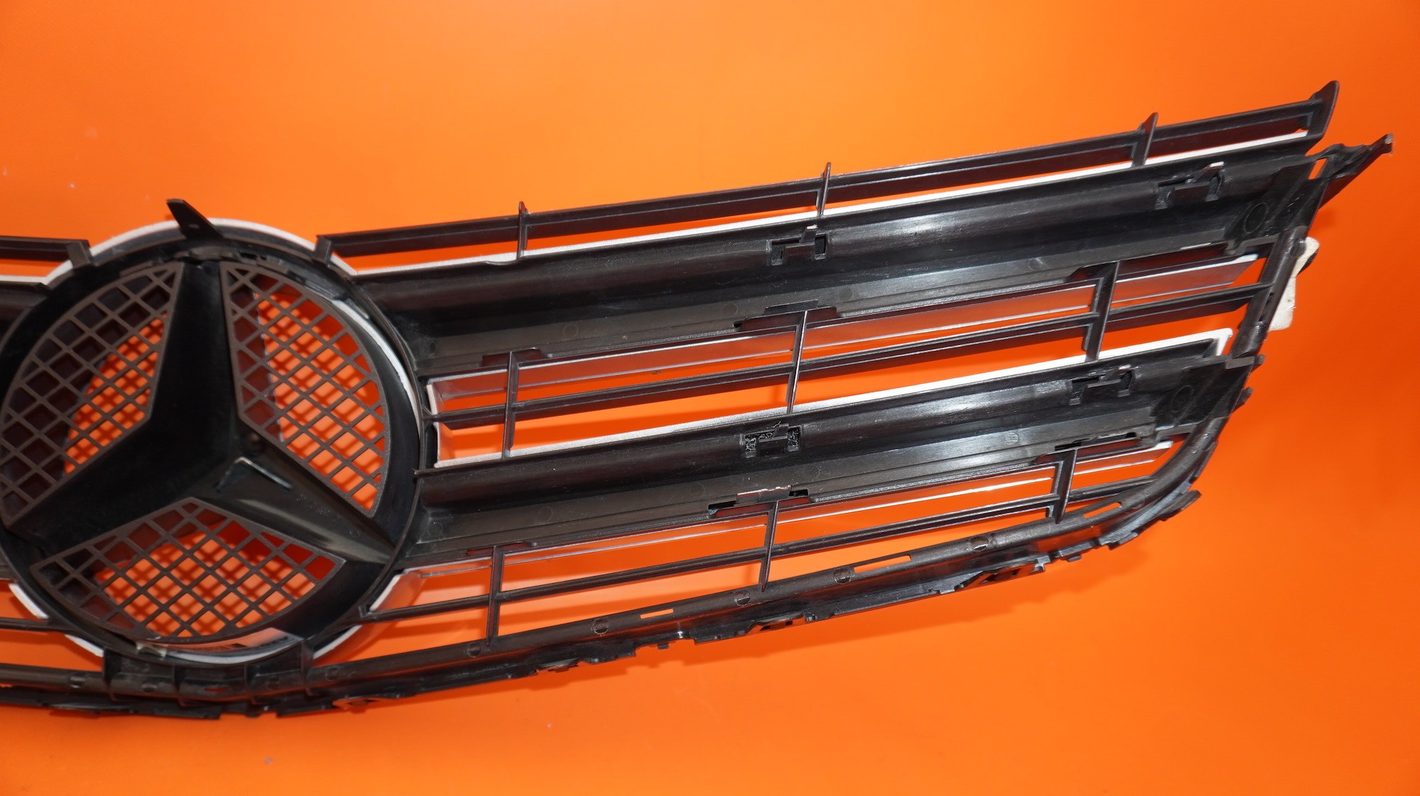 MERCEDES BENZ E350 GRILLE 2010 2011 2012 2013 2-DOOR E550 W207 AMG