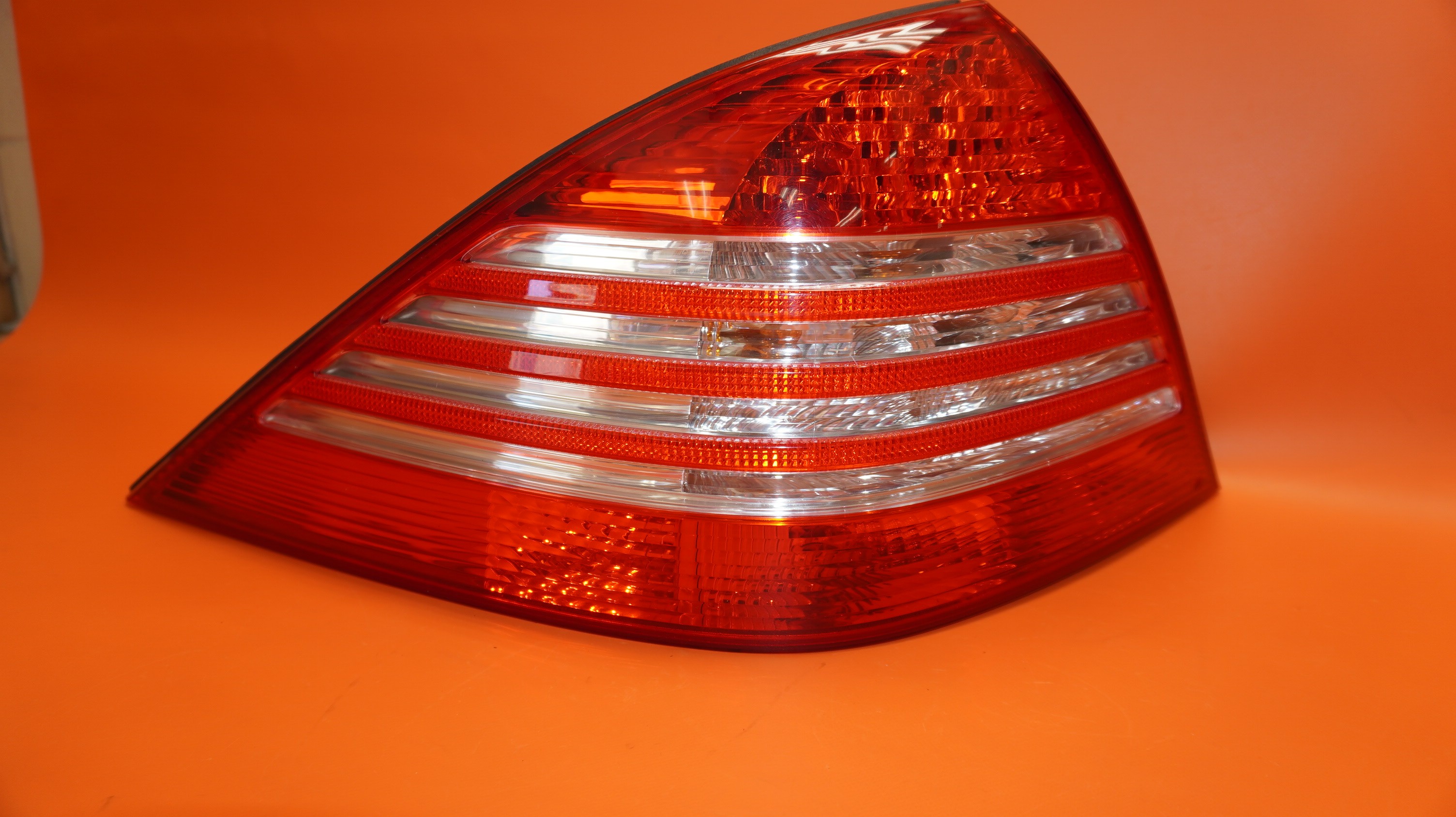 MERCEDES BENZ CL500 TAIL LIGHT LEFT DRIVER 2004 2005 2006 LED W215
