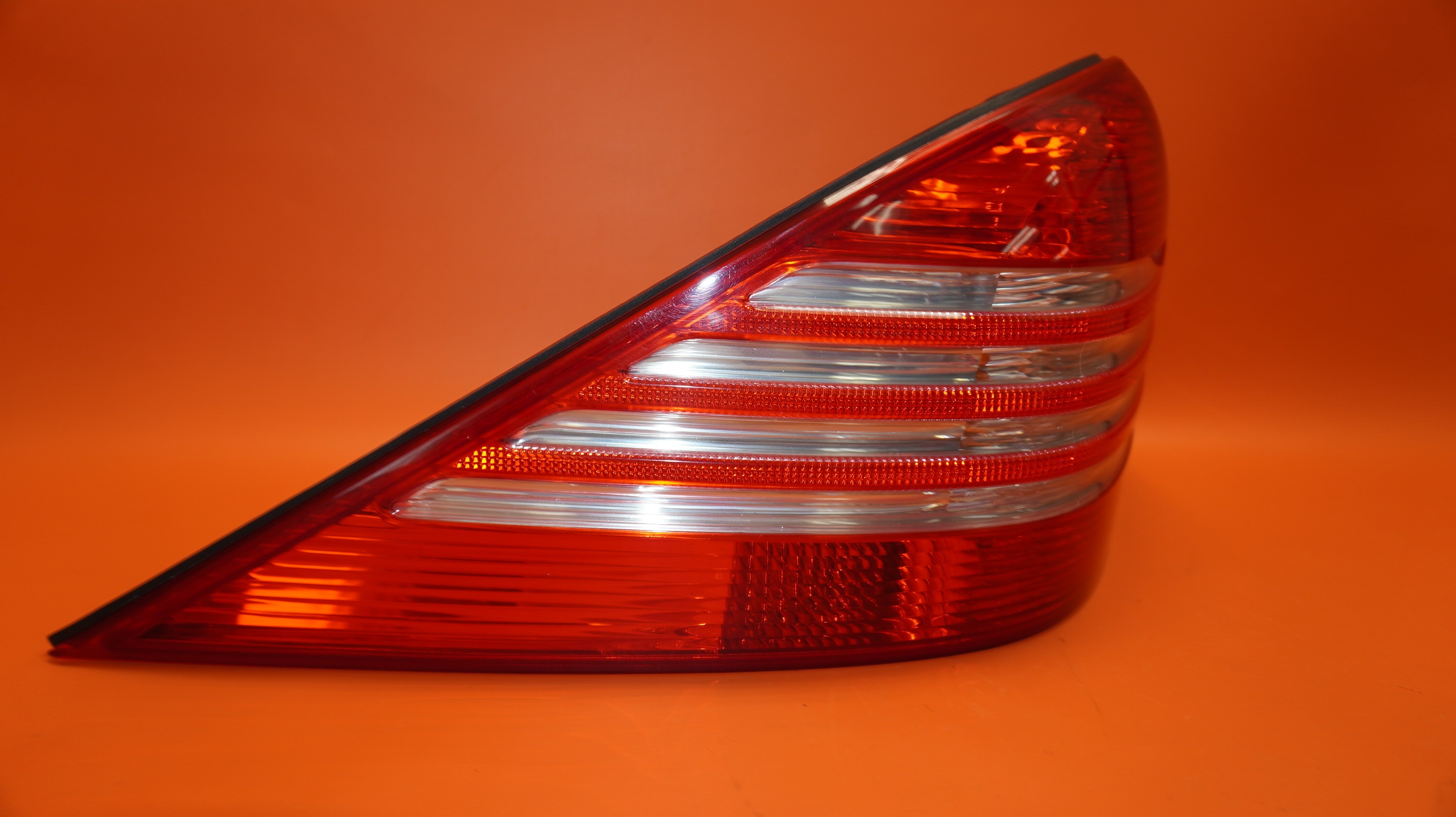 MERCEDES BENZ CL500 TAIL LIGHT LEFT DRIVER 2004 2005 2006 LED W215