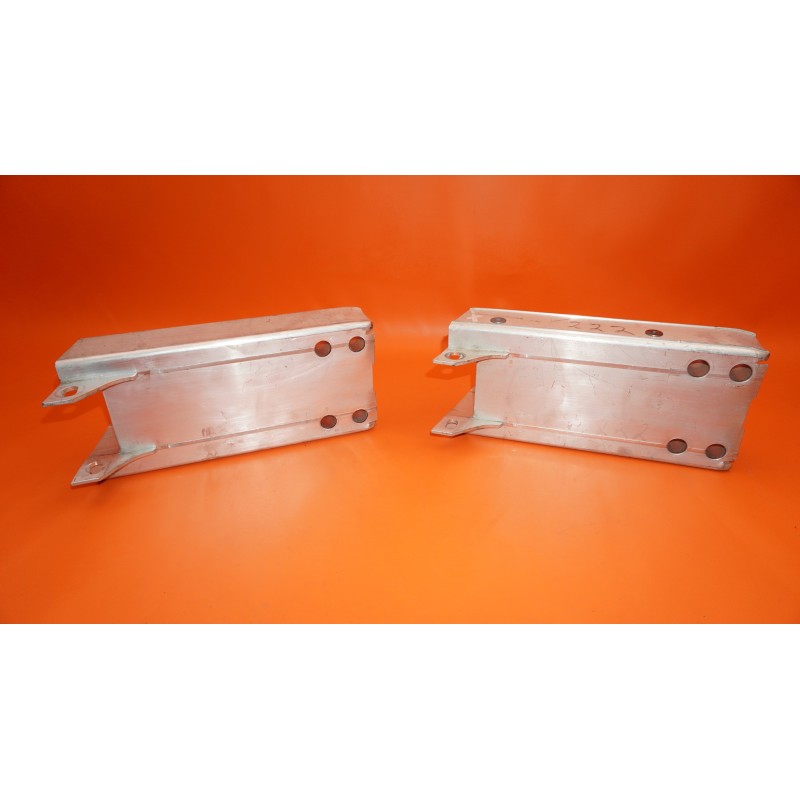 MERCEDES BENZ S550 REINFORCEMENT BRACKET FRONT LEFT AND RIGHT 2014