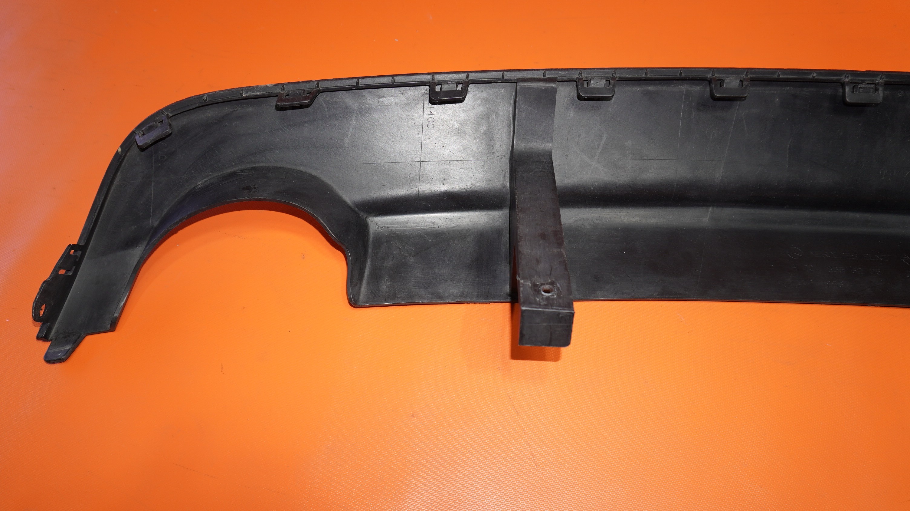 MERCEDES C300 REAR DIFFUSER VALANCE 2008 2009 2010 2011 A2048853225