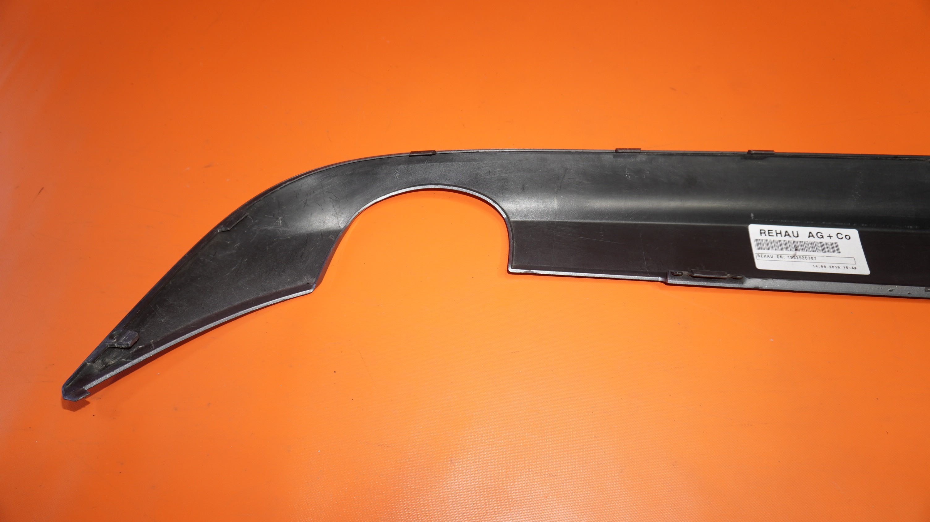 MERCEDES E350 REAR DIFFUSER VALANCE 2010 2011 2012 2013 LUXURY