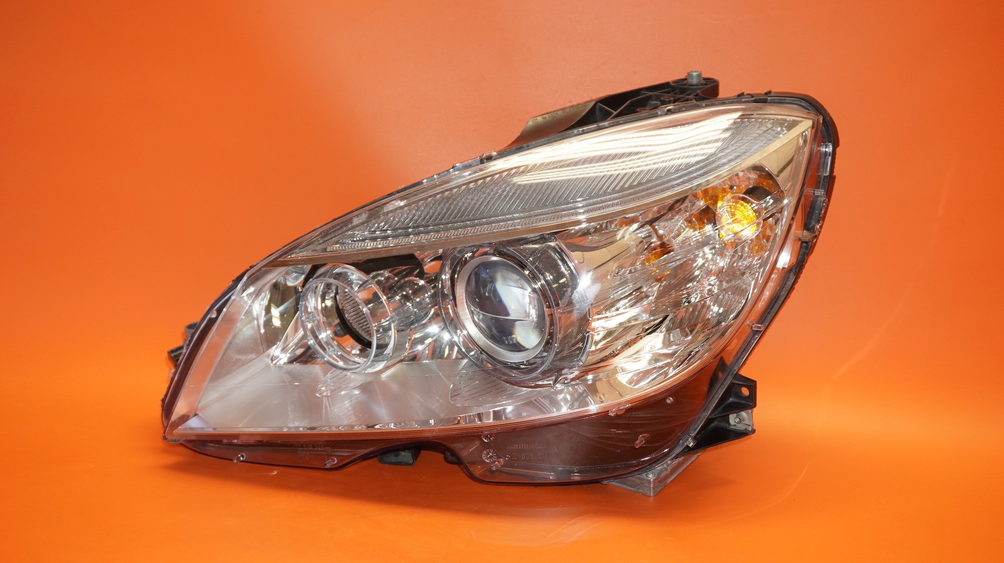 MERCEDES BENZ C300 HEADLIGHT LEFT DRIVER 2008 2009 2010 XENON