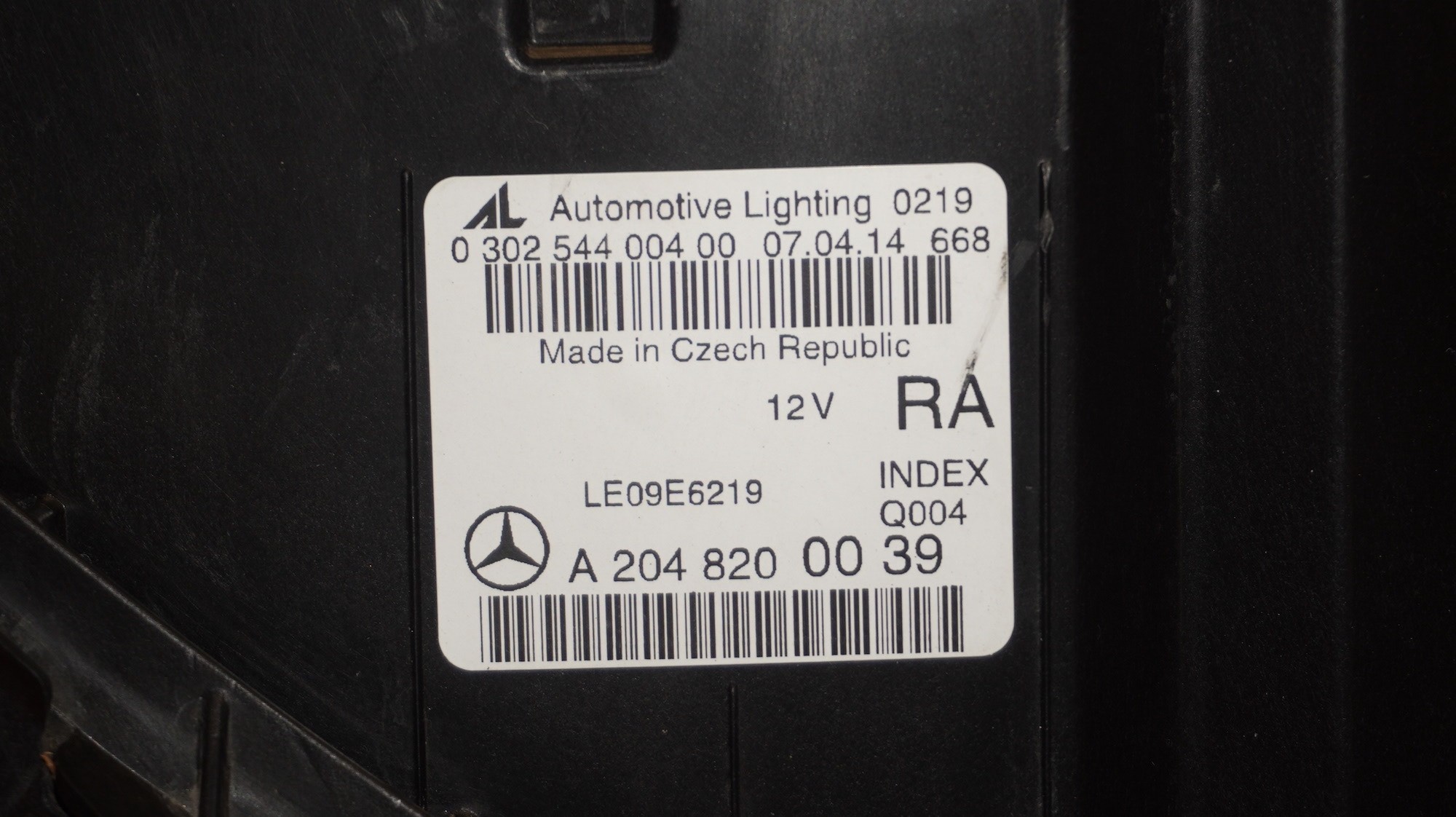 MERCEDES BENZ C250 HEADLIGHT RIGHT PASSENGER 2012 2013 2014