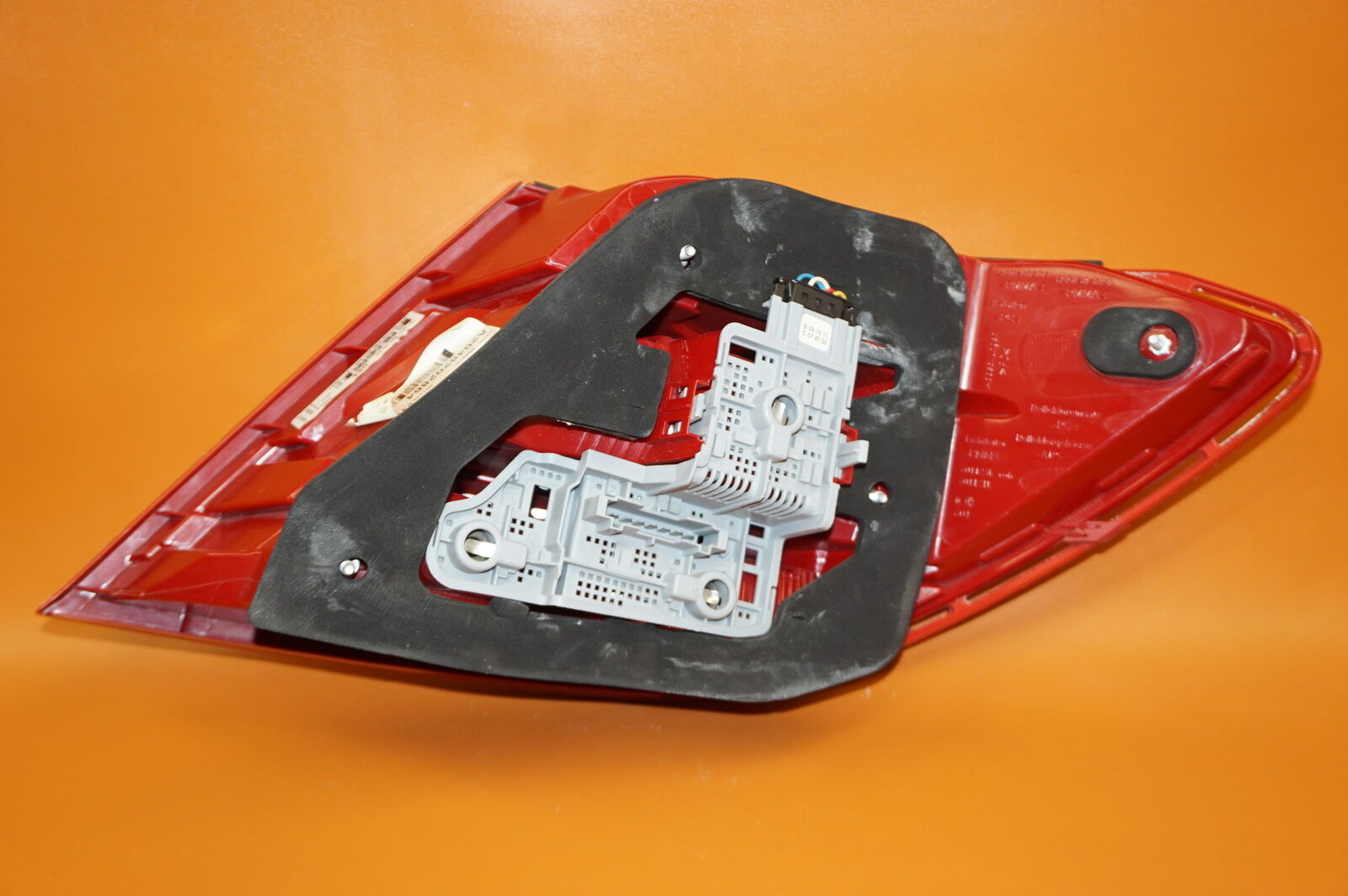 MERCEDES BENZ C250 TAIL LIGHT LEFT 2012 2013 2014 LED