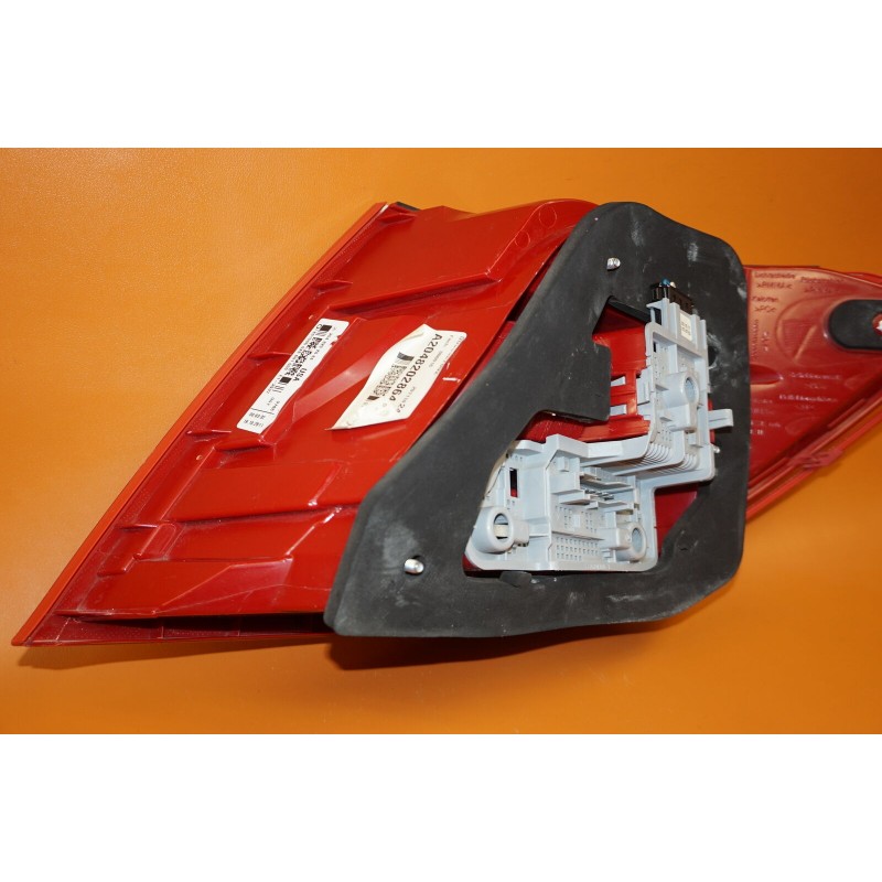 MERCEDES BENZ C250 TAIL LIGHT LEFT 2012 2013 2014 LED