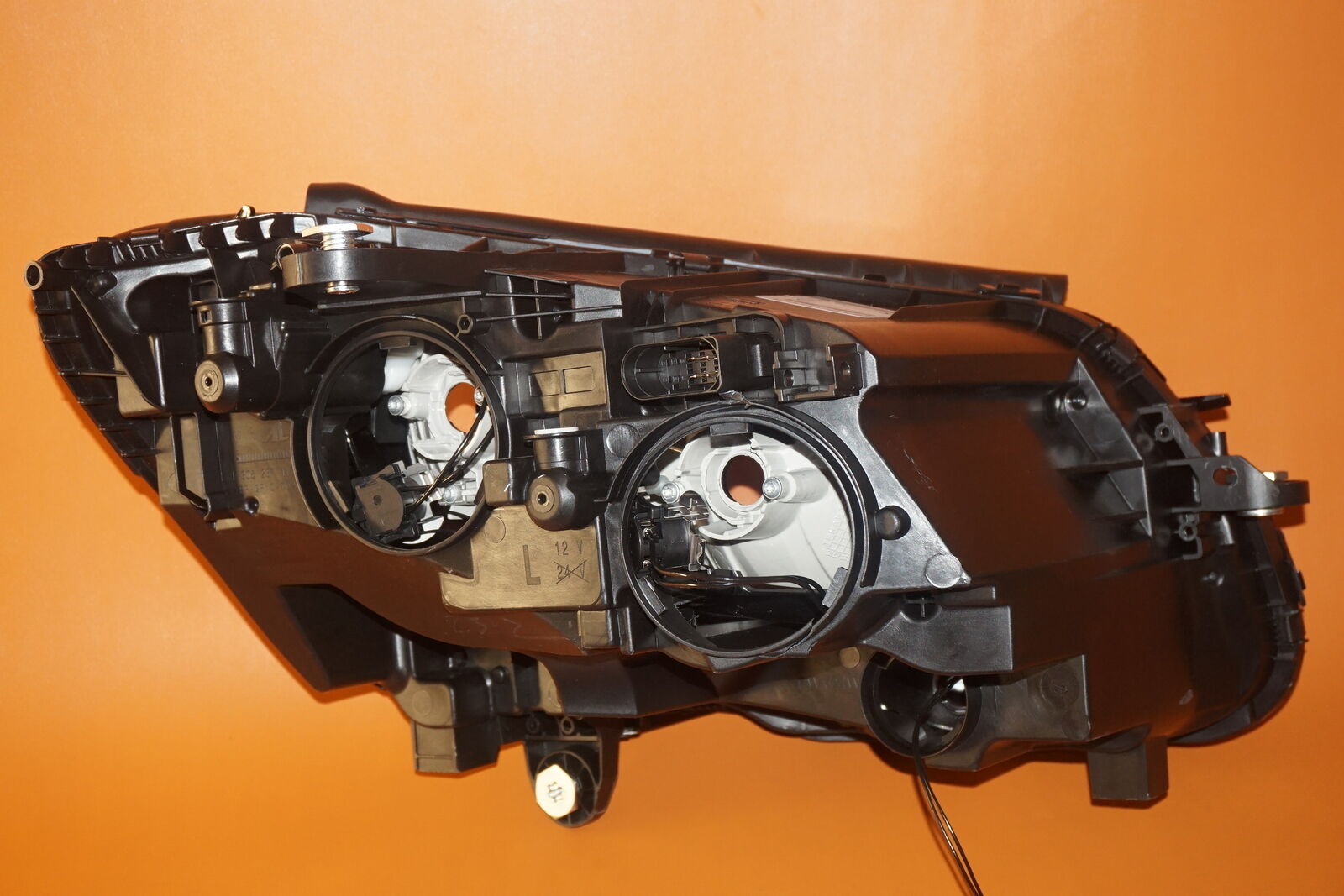 MERCEDES BENZ C300 HEADLIGHT LEFT DRIVER 2015 2016