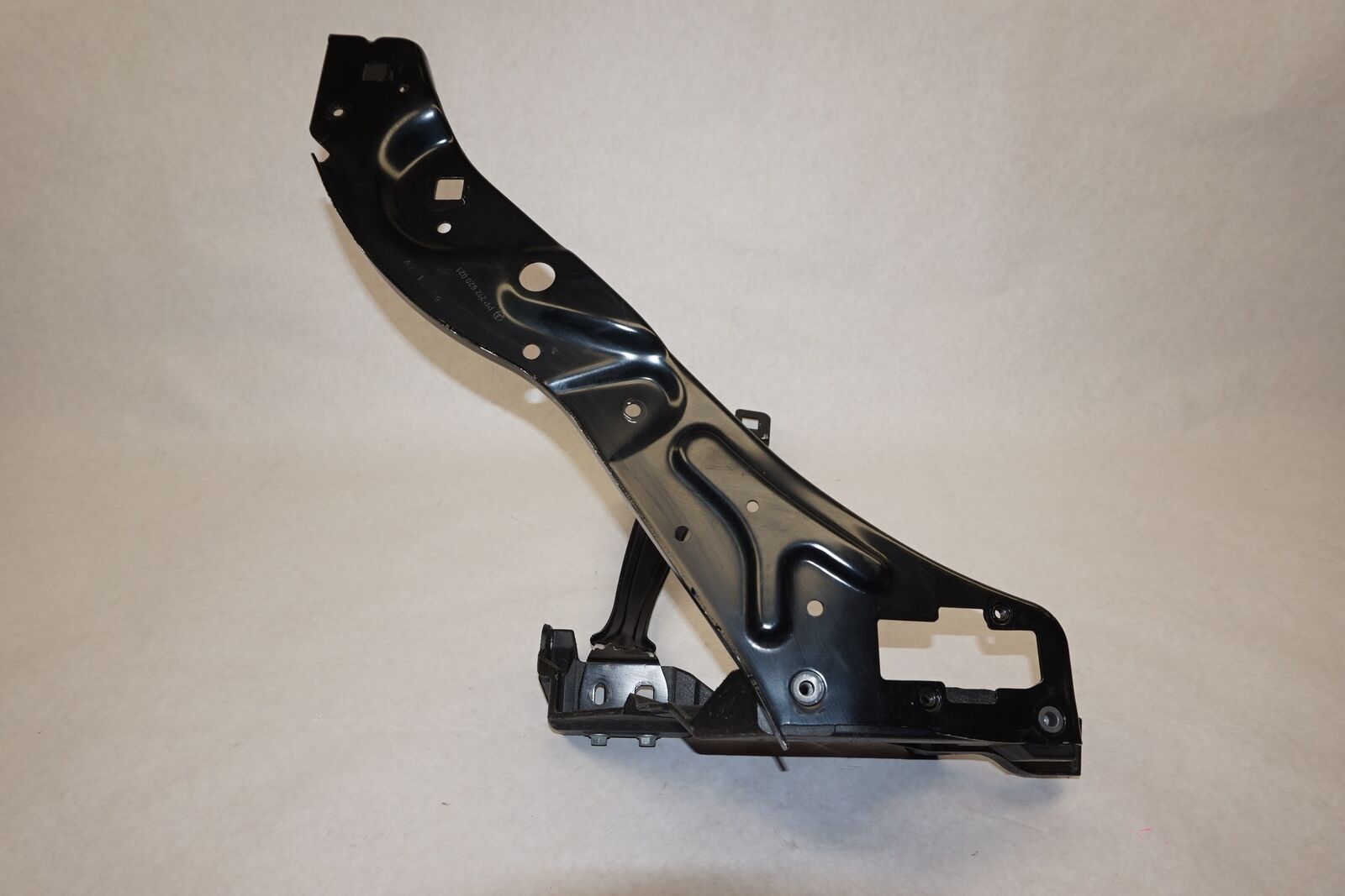 MERCEDES BENZ E350 SUPPORT LEFT BRACKET 2011 2012 2013