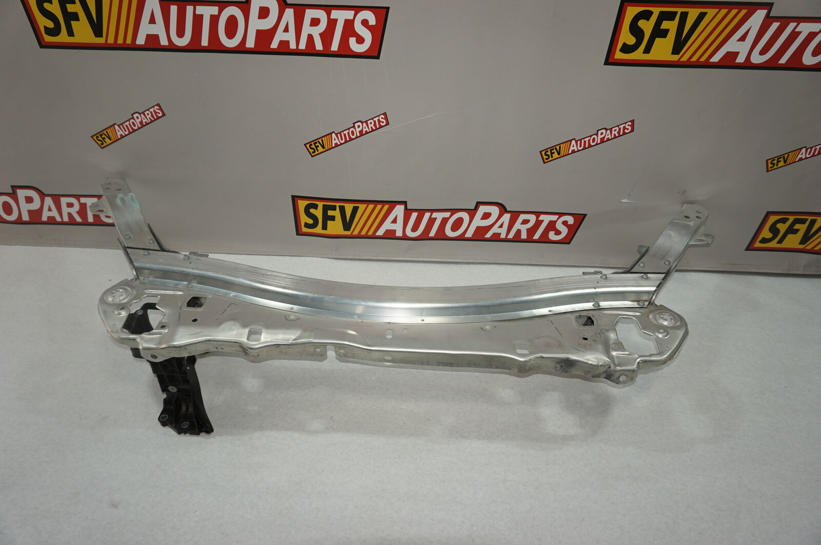 MERCEDES BENZ E300 RADIATOR SUPPORT 2017 2018 2019 SEDAN