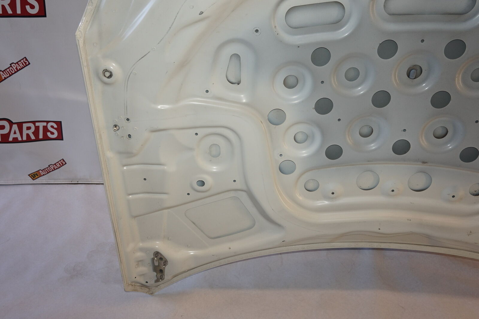 MERCEDES BENZ E350 HOOD 2010 2011 2012 2013 E550 SEDAN