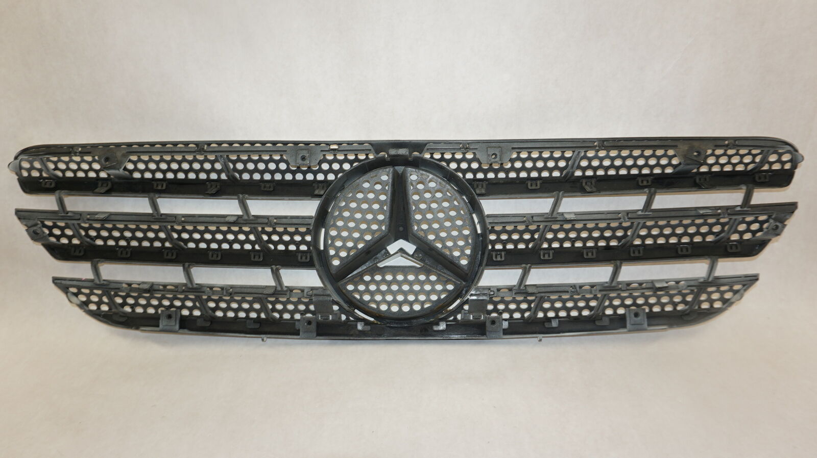 MERCEDES BENZ ML320 GRILLE 1998 1999 2000 2001 ML430