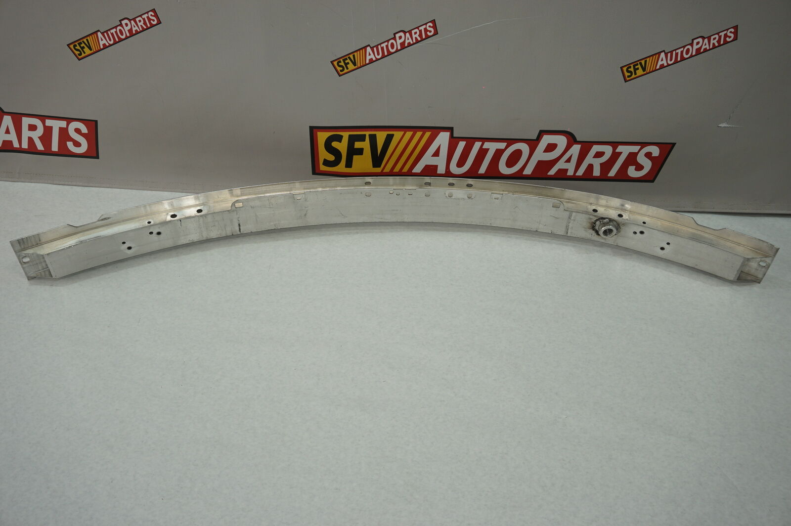 MERCEDES BENZ C250 REINFORCEMENT BAR FRONT 2008