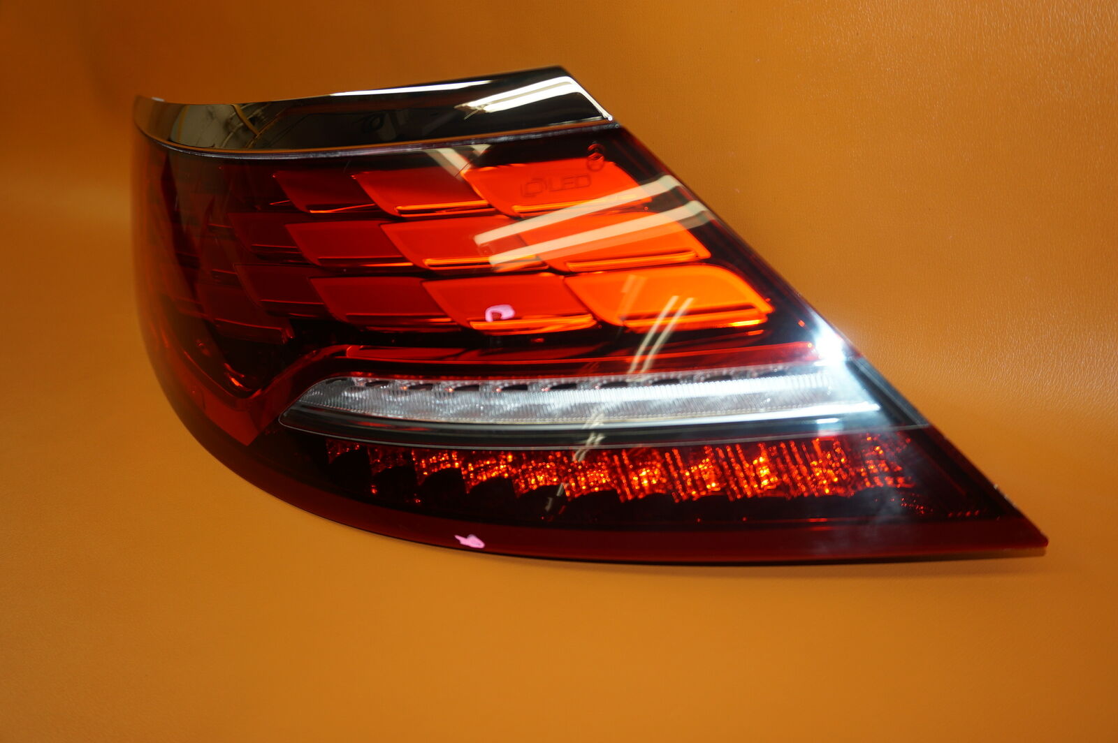 MERCEDES BENZ S560 TAIL LIGHT LEFT 2018 2019 LED