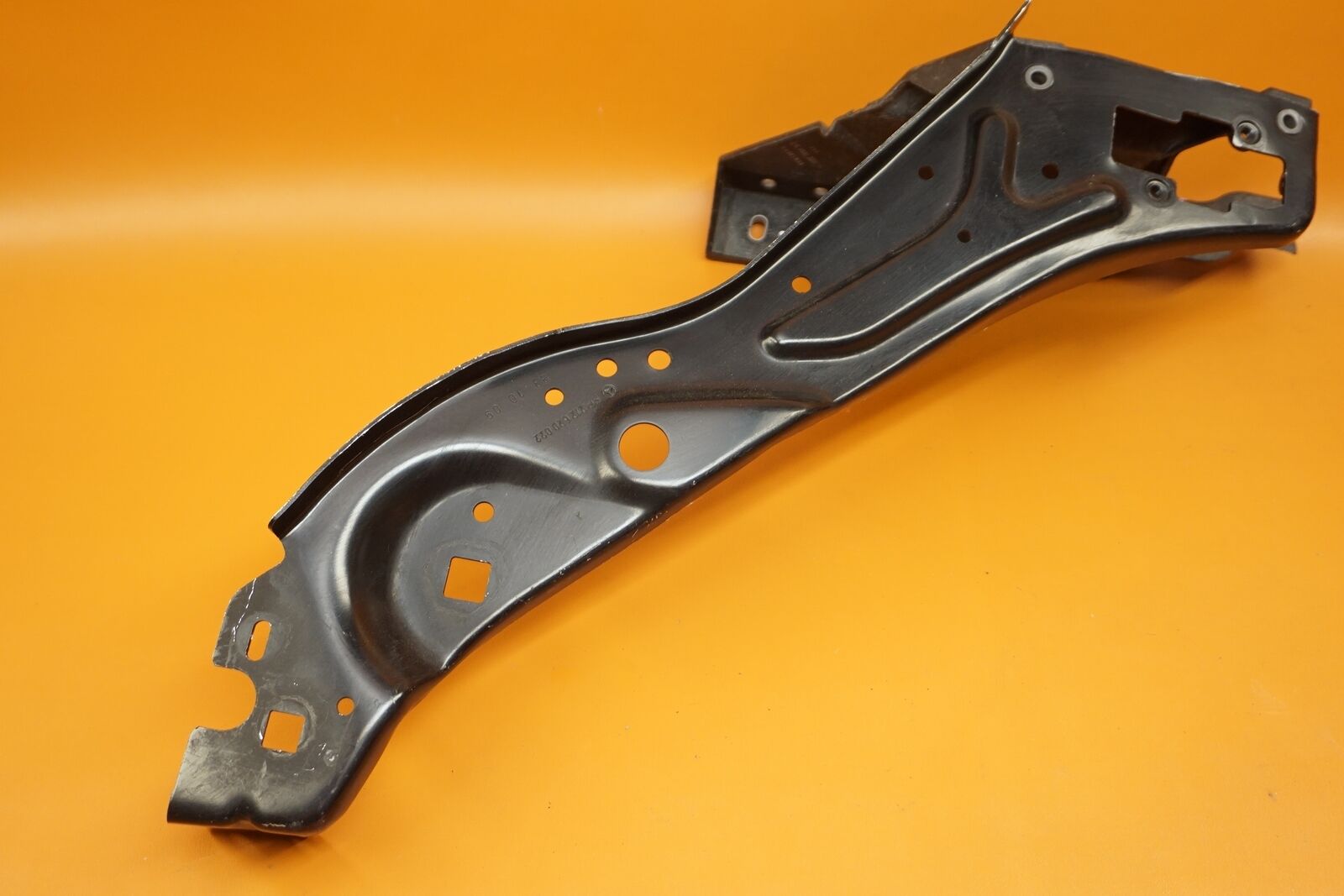 MERCEDES BENZ E550 SUPPORT BRACKET LEFT&RIGHT 2010