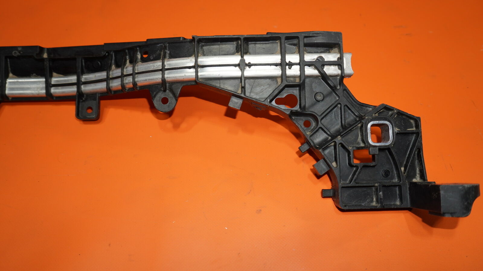 MERCEDES BENZ C300 UPPER TIE BAR GRILLE BRACKET 2015 2016 W205 C300 ...