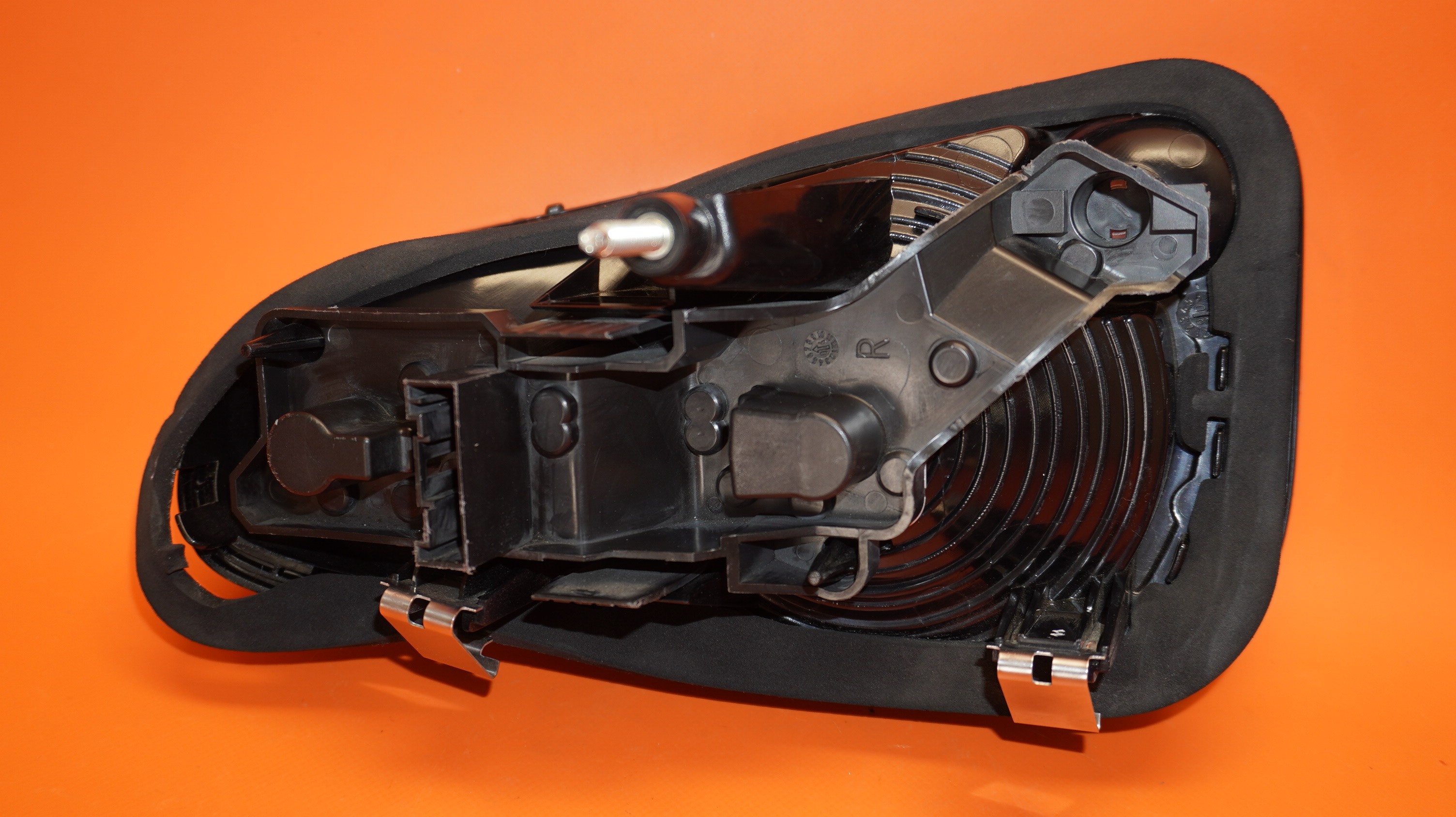 MINI COOPER TAIL LIGHT RIGHT PASSENGER 2002 2003 2004 2005 2006