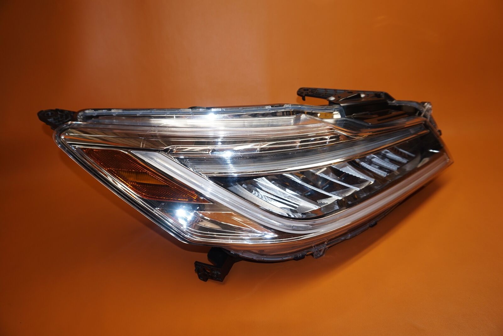 HONDA ACCORD HEADLIGHT RIGHT PASSENGER 2016 2017