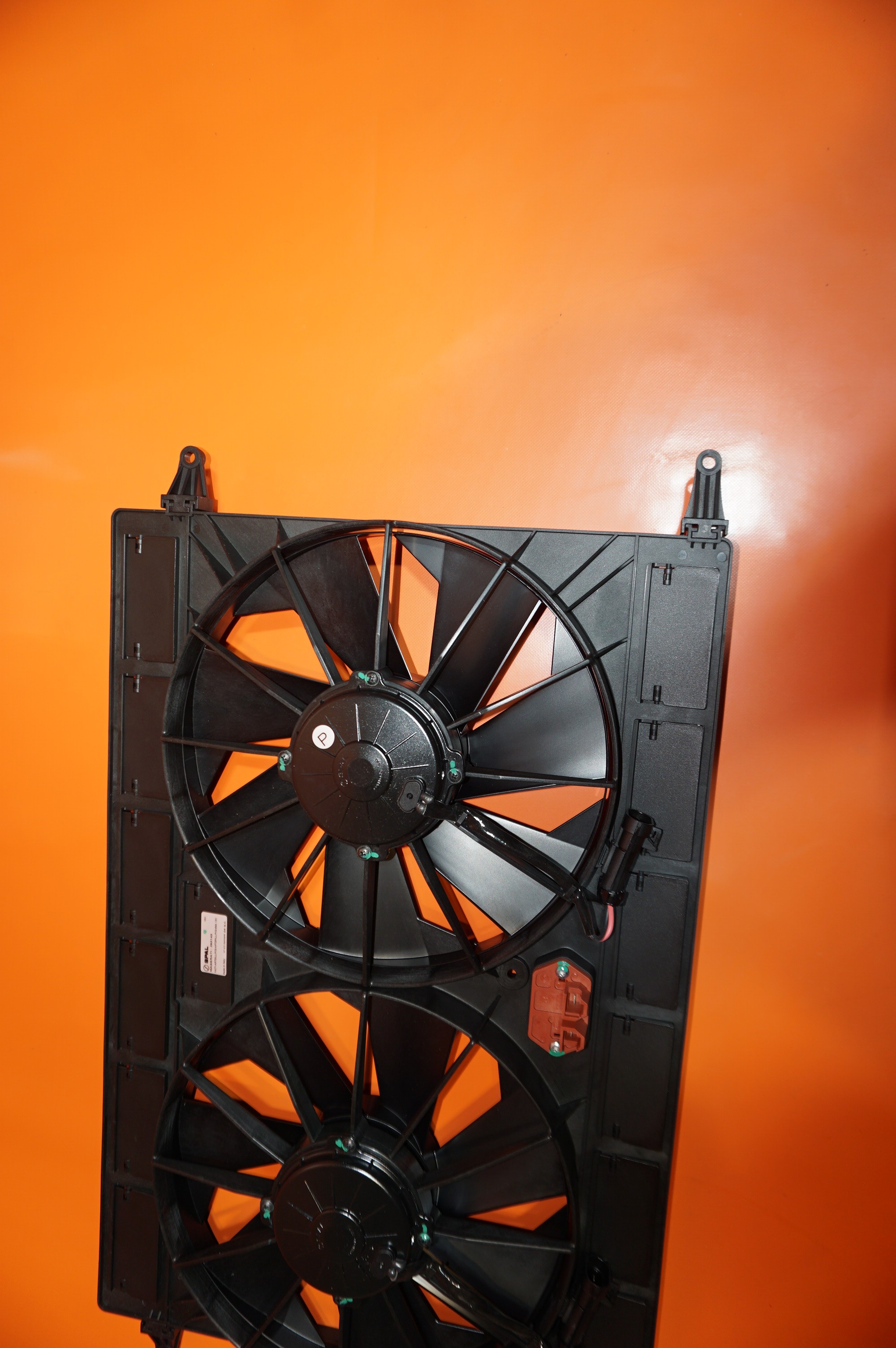 MASERATI GRANTURISMO GT GRANCABRIO RADIATOR FAN 2013 2014 2015 2016 ...